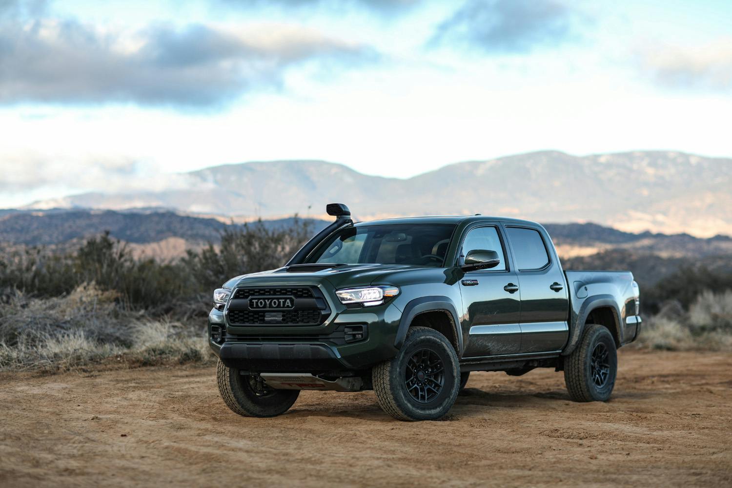 The 10 best factory-built mud boggers, rock crawlers, and trail dogs in ...