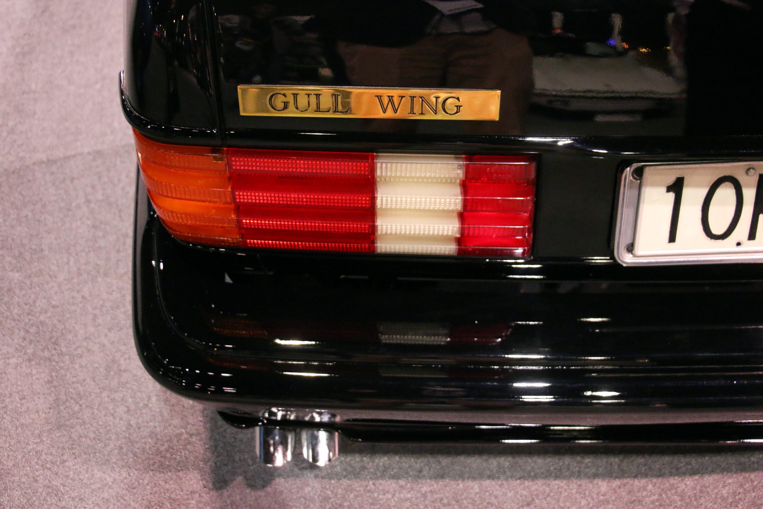Blessed by the sight of two Mercedes-Benz 1000 SEC Gullwing Coupes ...
