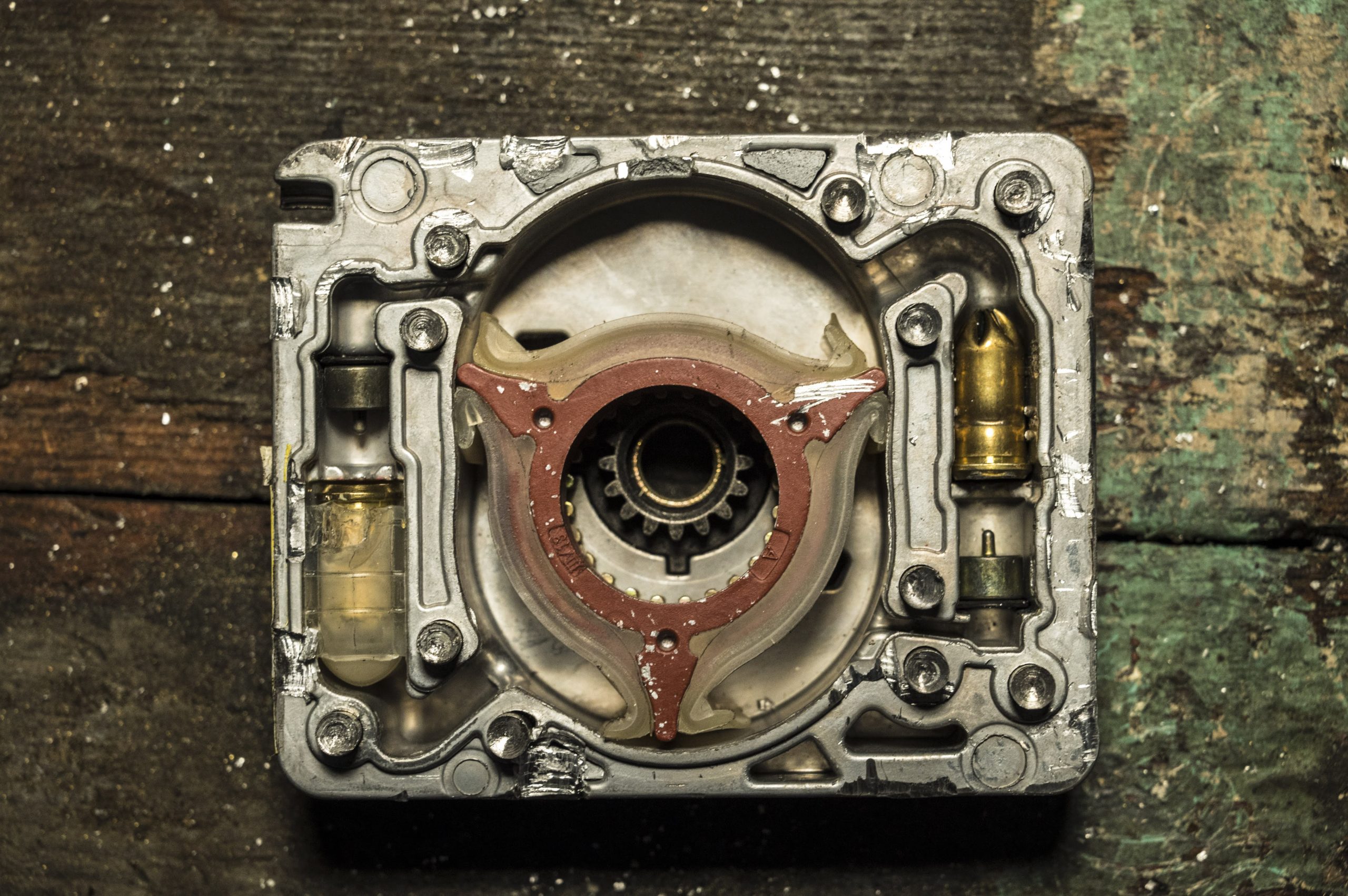 The world's smallest automotive rotary was built to save lives ...