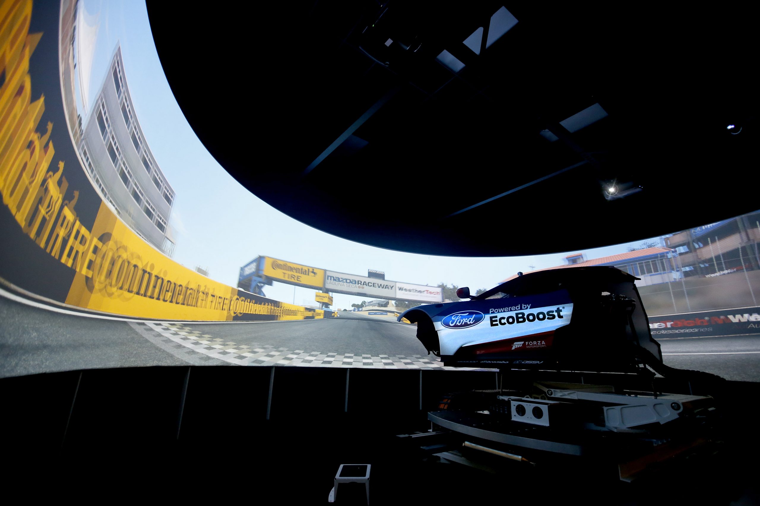 Ford Performance has its own simulator, so why not build your own ...