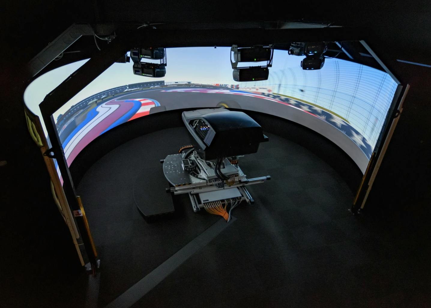 Ford Performance has its own simulator, so why not build your own ...