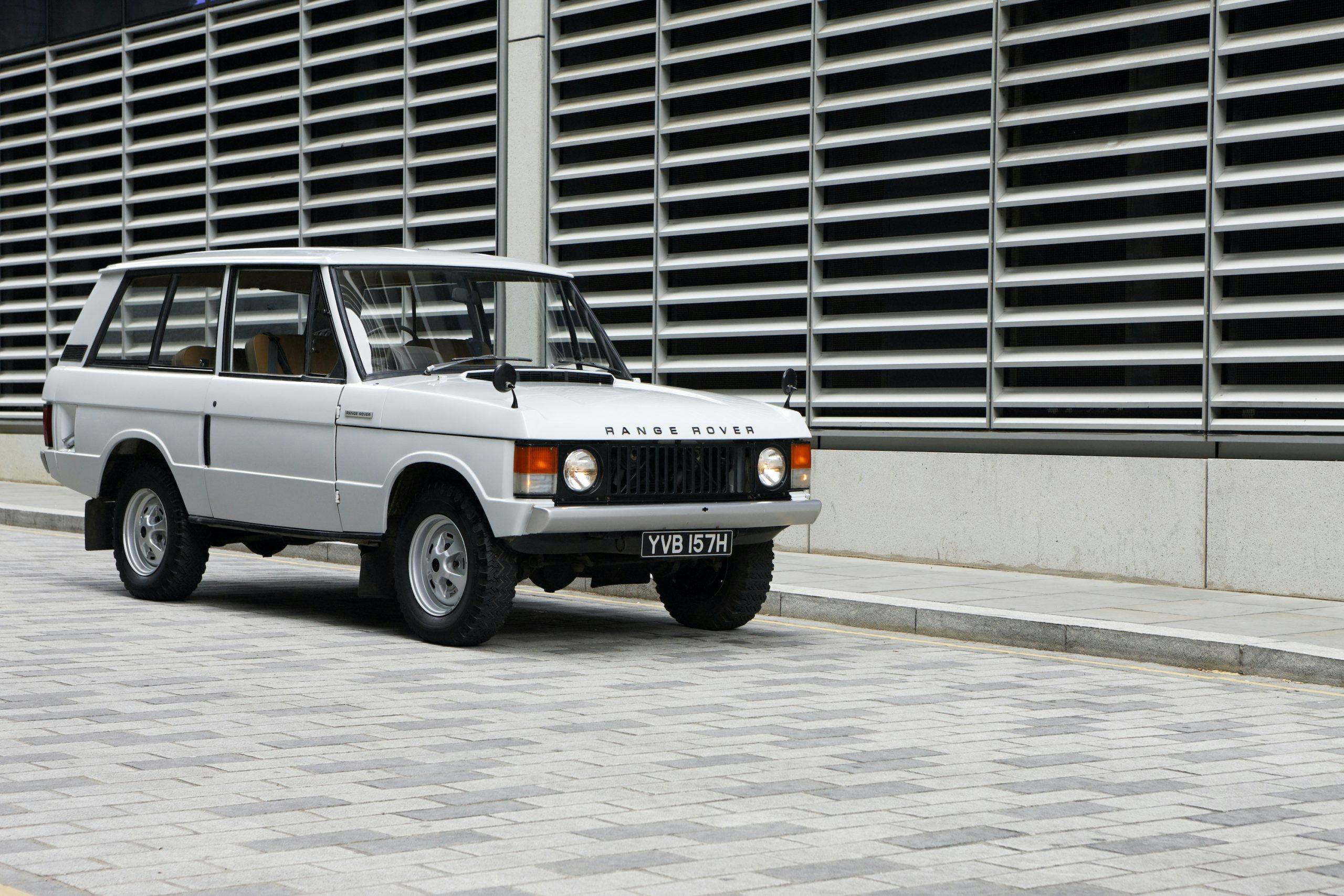 Range Rover celebrates 50 years with a limited run of 1970 "Fifty ...