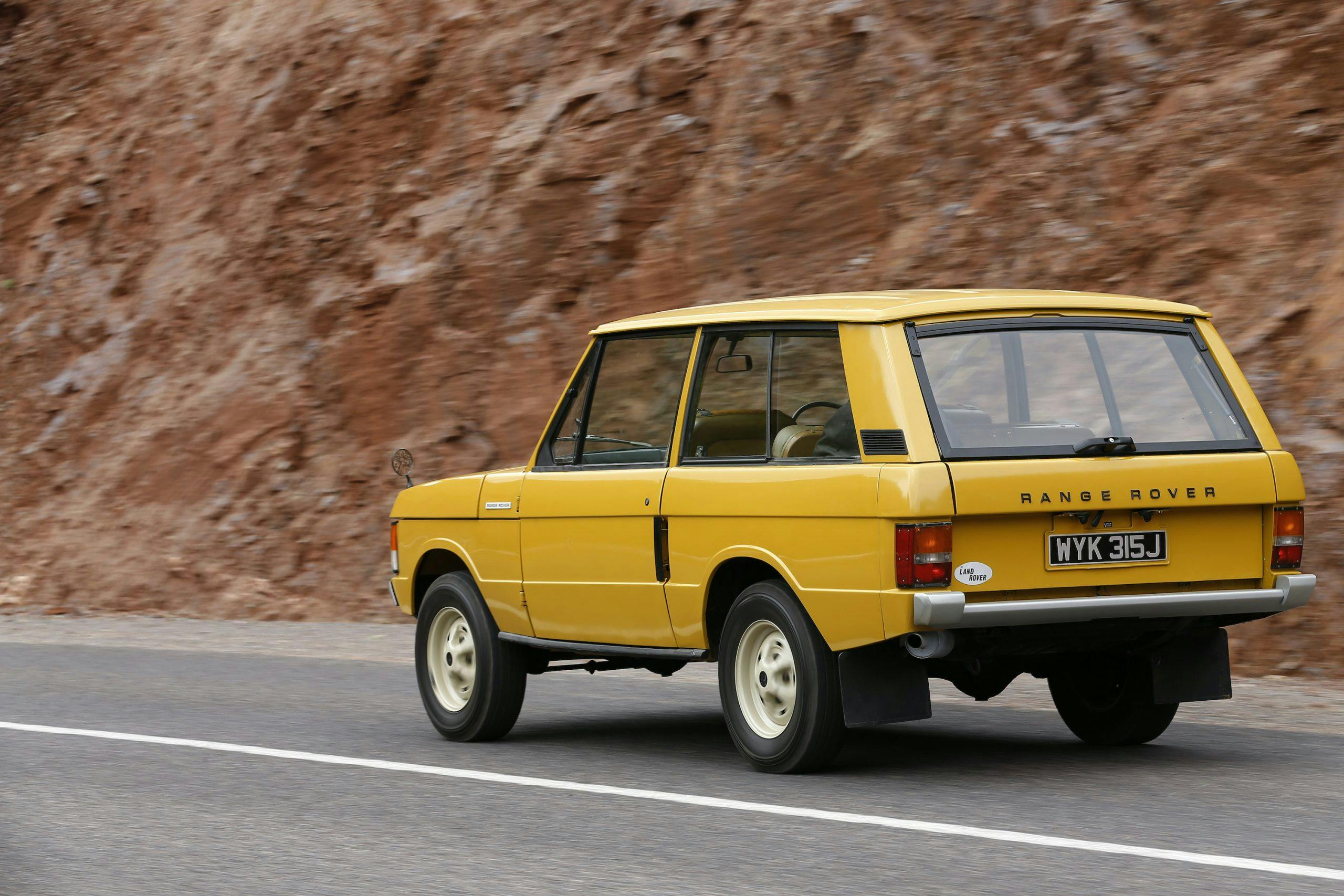 Range Rover celebrates 50 years with a limited run of 1970 "Fifty ...