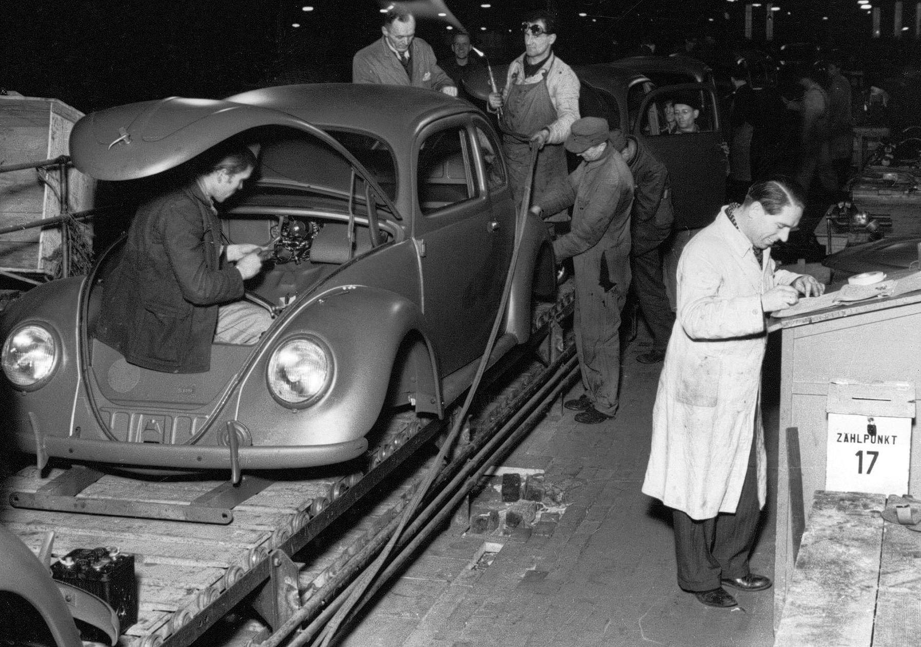 How Major Ivan Hirst and the British government saved VW after WWII ...