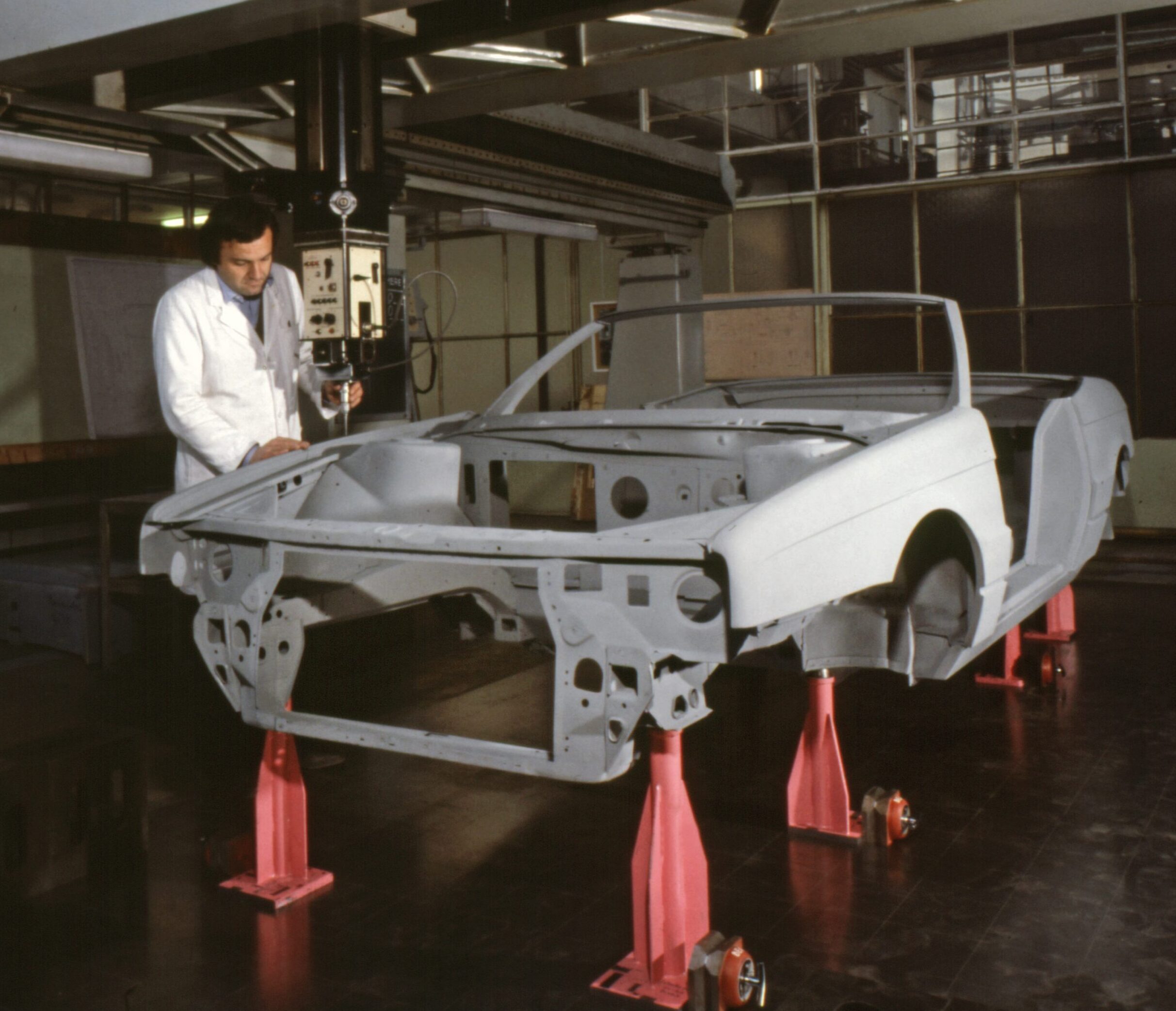 The Allanté was once envisioned as "The New Spirit of Cadillac ...