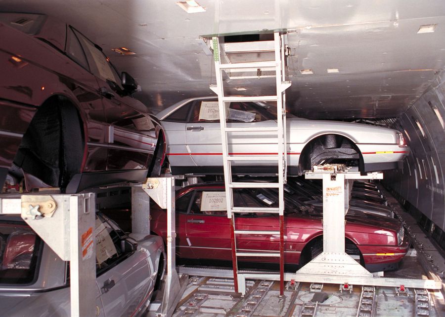Here’s What Happened to the Boeing 747s That Moved Cadillac Allantés ...