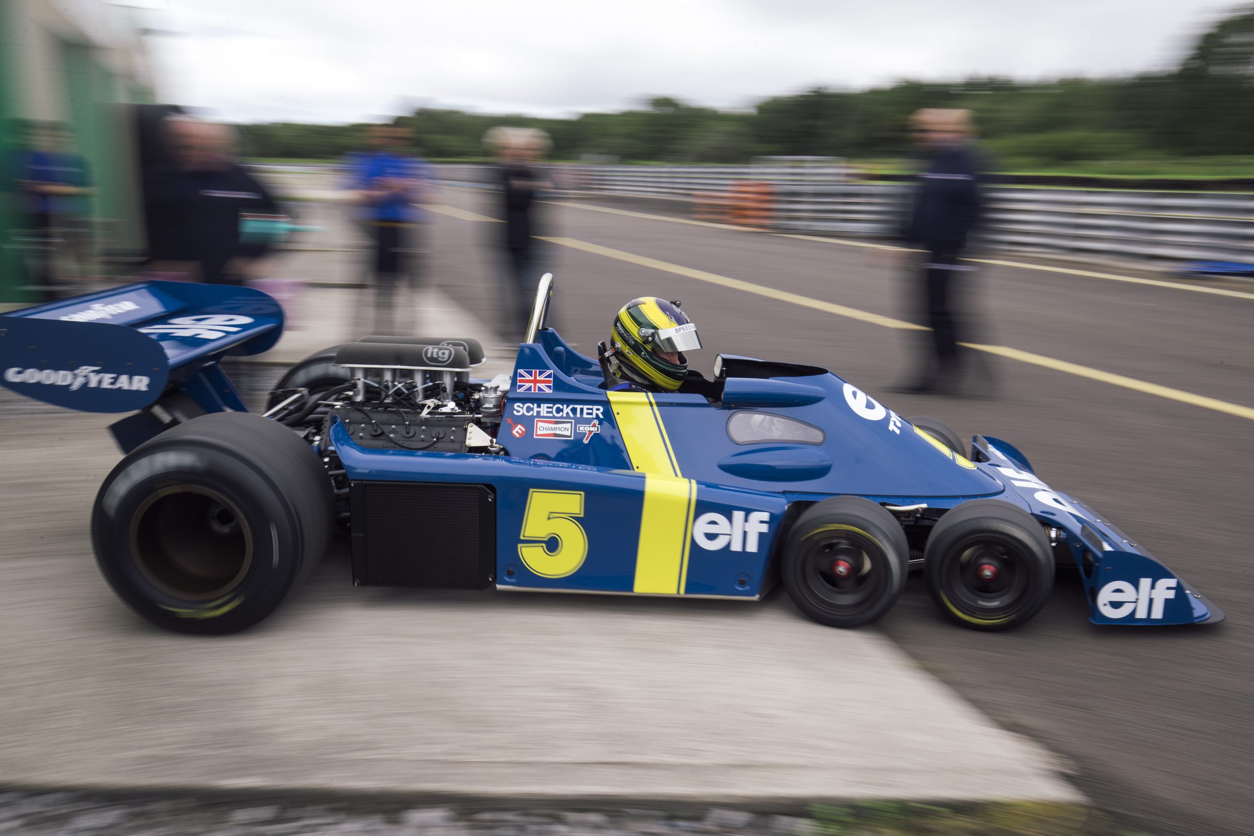 This Tyrrell P34 continuation is the six-wheel freak show reborn ...