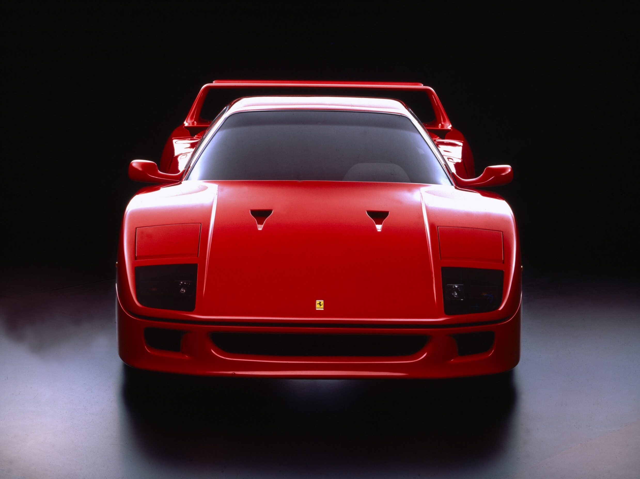 Lewis Hamilton Wants New Bosses to Build a Ferrari F40 Successor ...