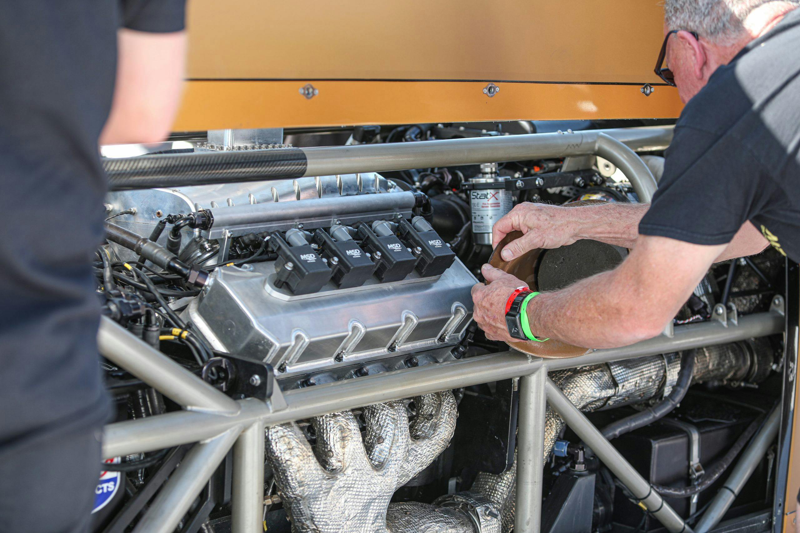 The Speed Demon streamliner becomes world's fastest piston-powered car ...