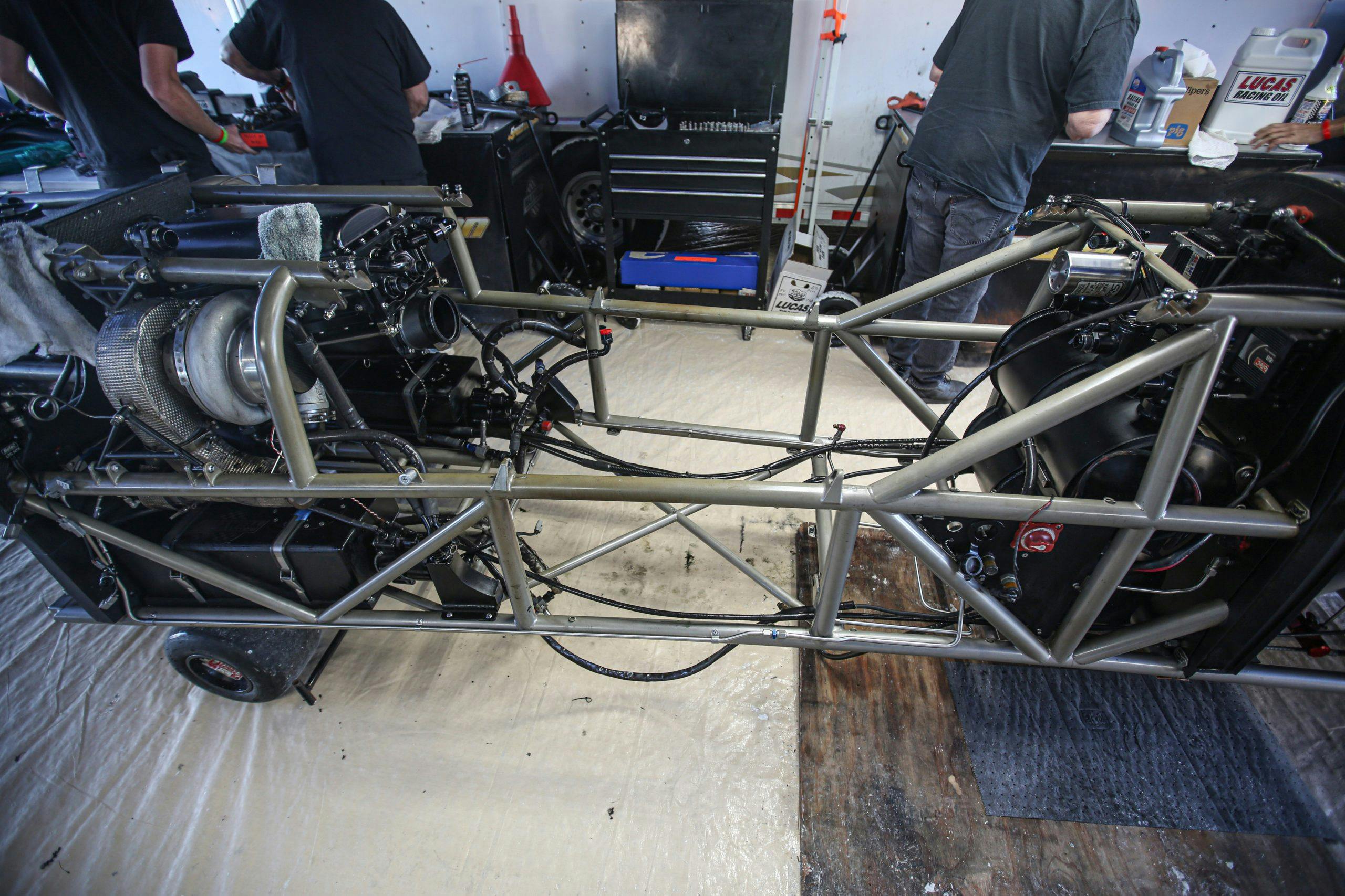 The Speed Demon streamliner becomes world's fastest piston-powered car ...