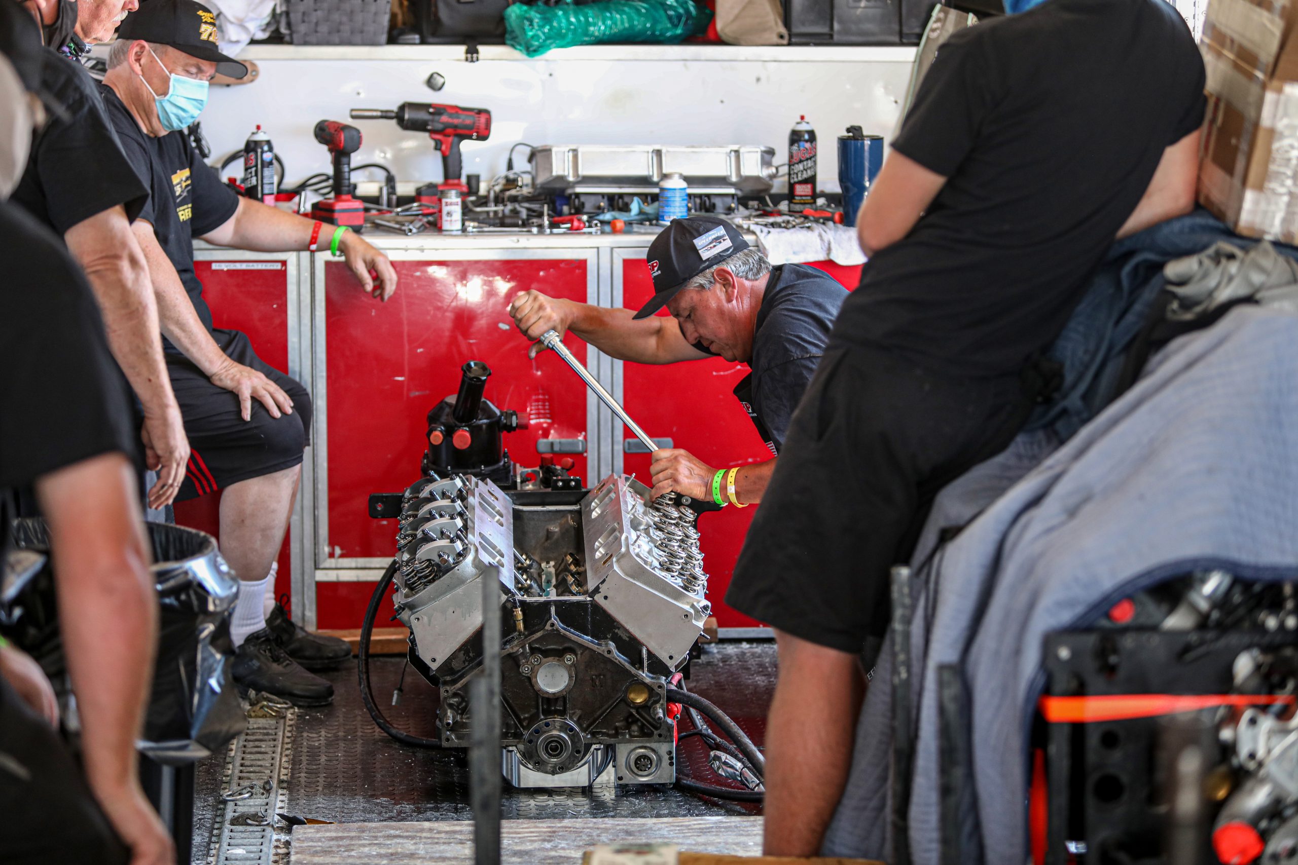 The Speed Demon streamliner becomes world's fastest piston-powered car ...