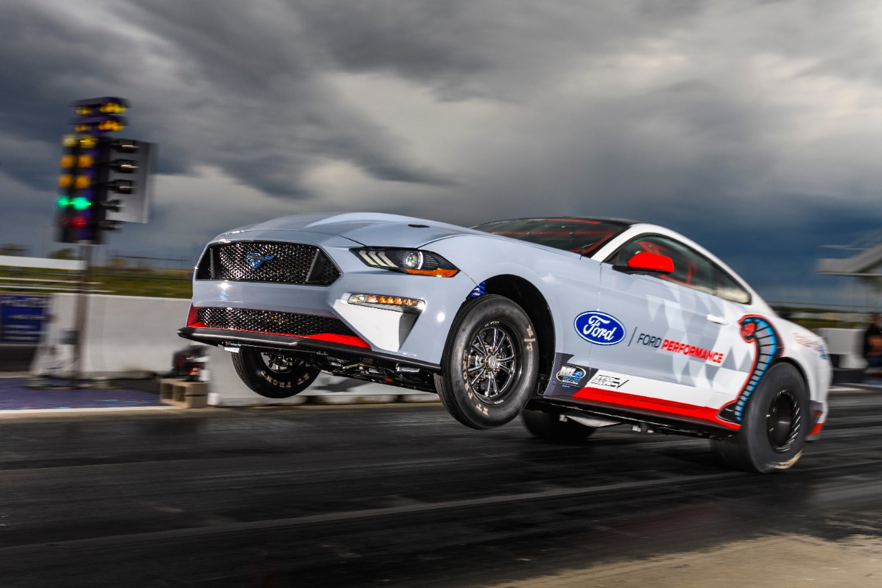 See and hear the 8-second Cobra Jet 1400 at the NHRA U.S. Nationals ...