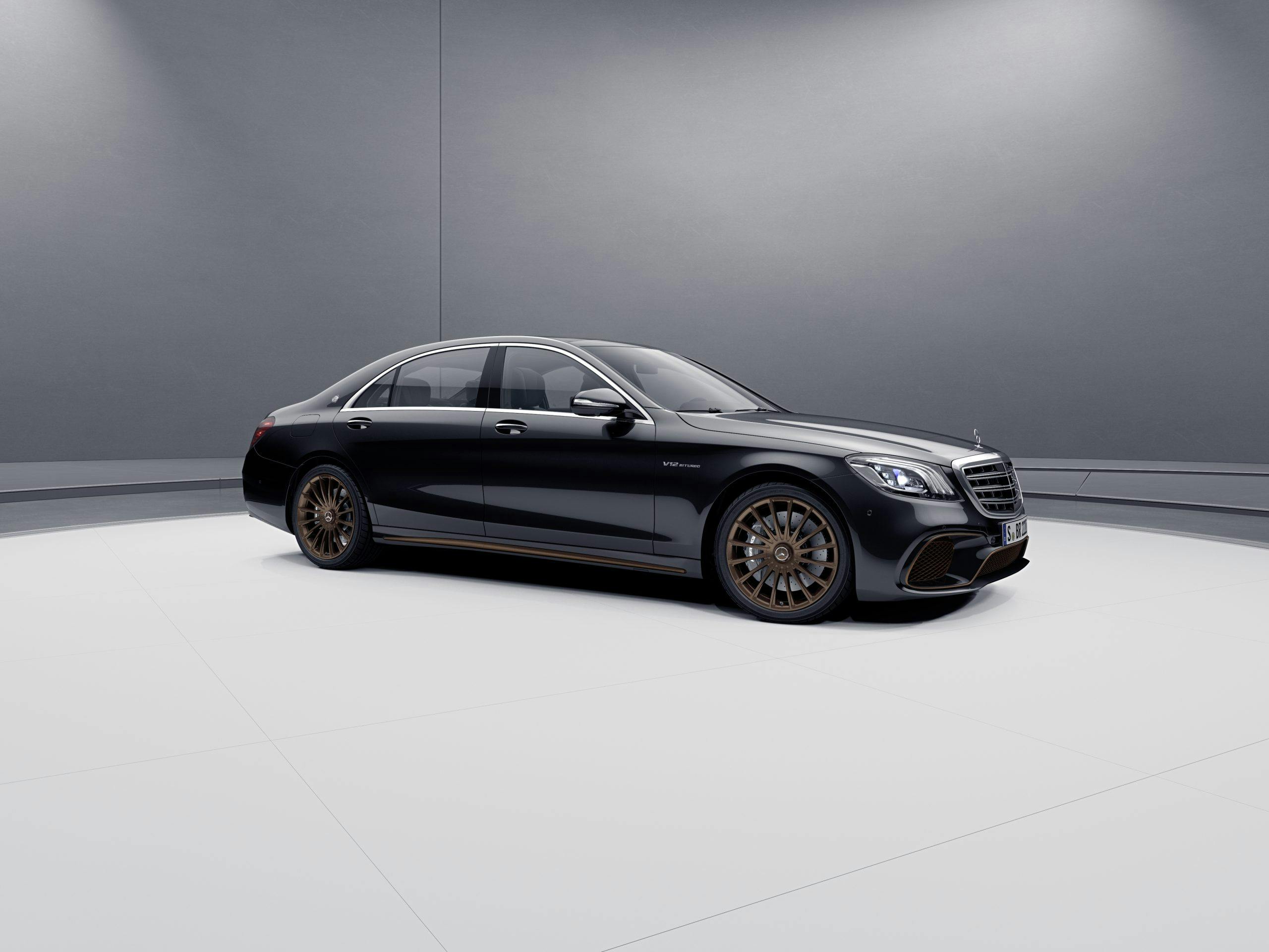 Mercedes-Benz S-Class: A history of firsts - Hagerty Media