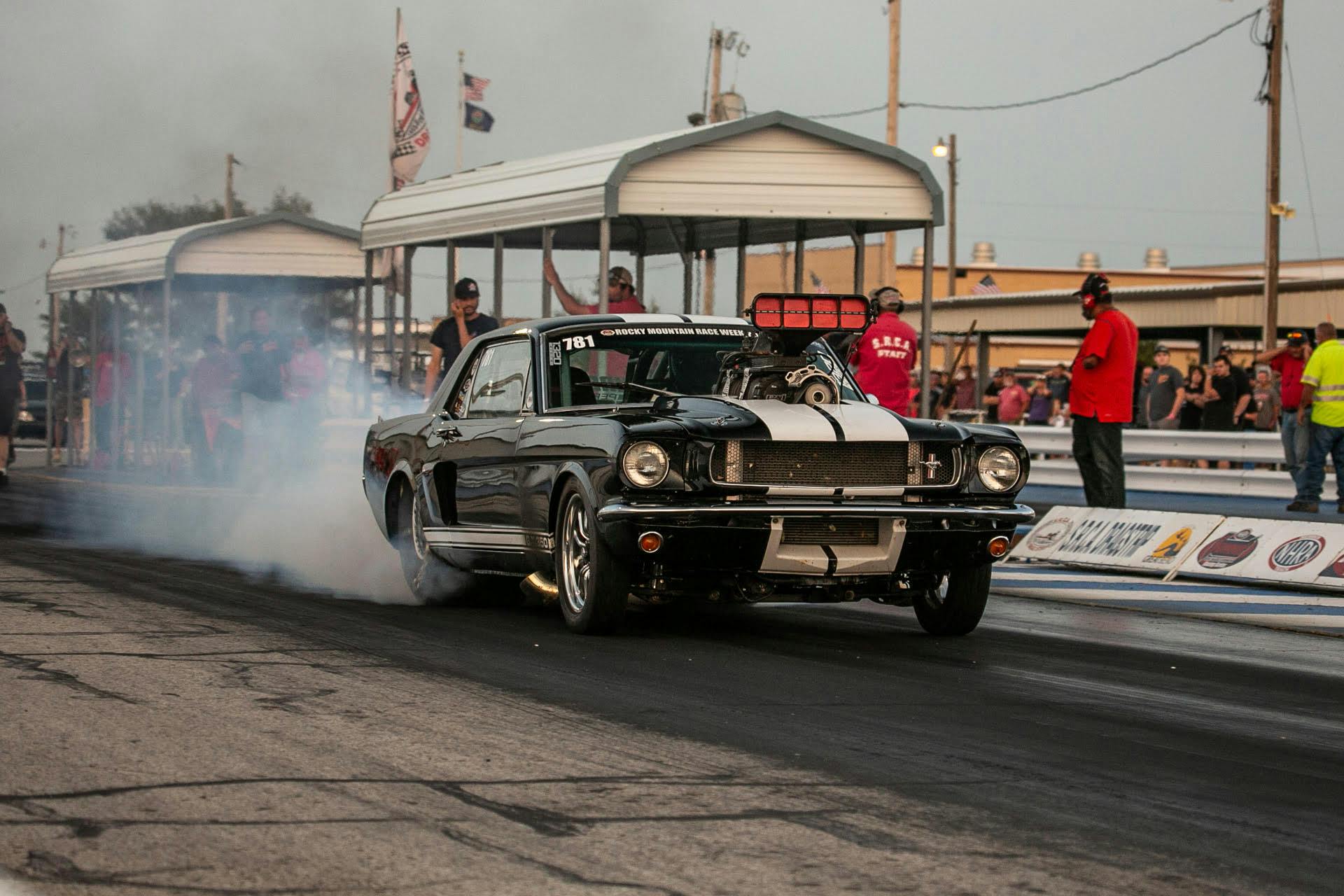 The Long Haul, Part 2: What drives endurance drag racers? - Hagerty Media