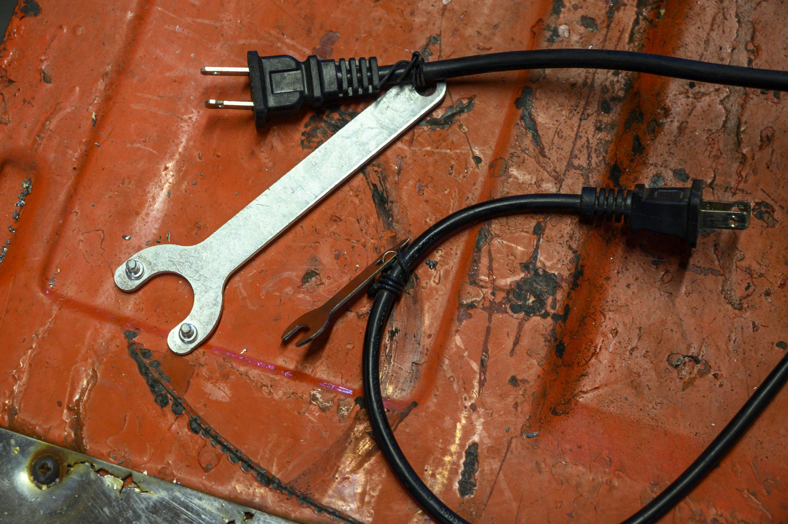 Wrenchin' Wednesday: How to stop losing your spanners and your mind ...