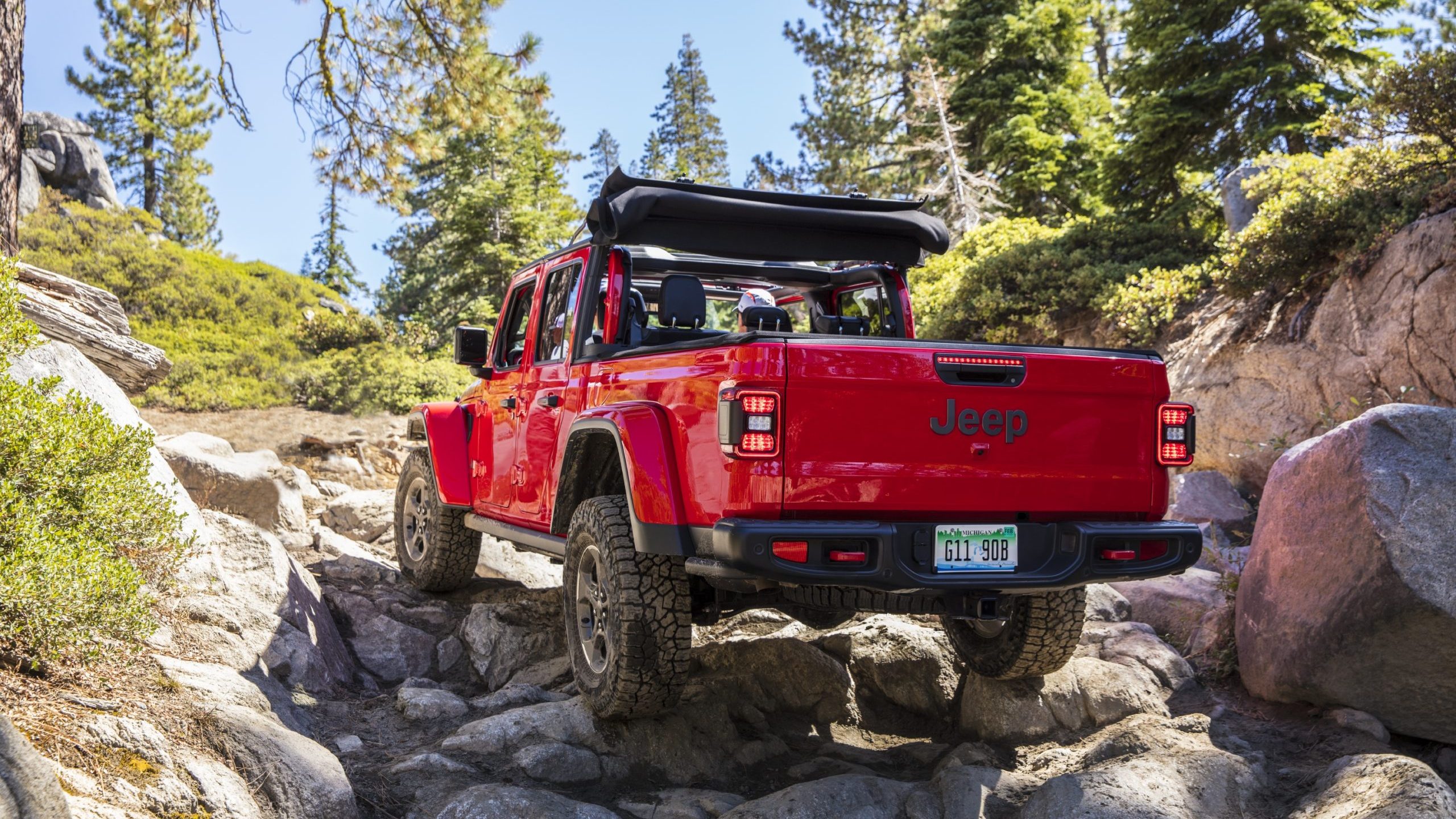 Jeep adds 3.0-liter diesel and special editions to Wrangler and ...