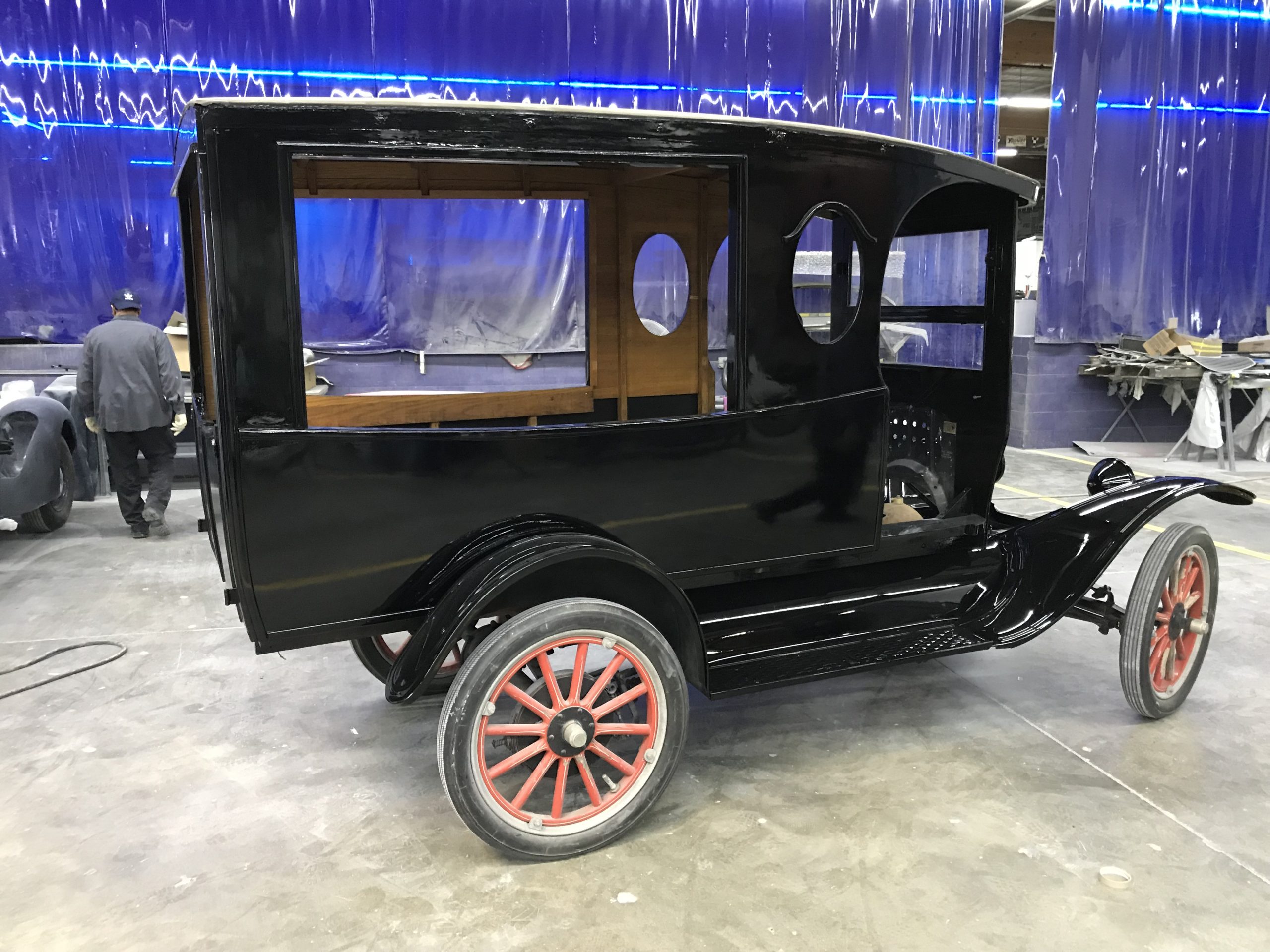 This Model T milk truck EV shares the limelight in HBO's Perry Mason ...