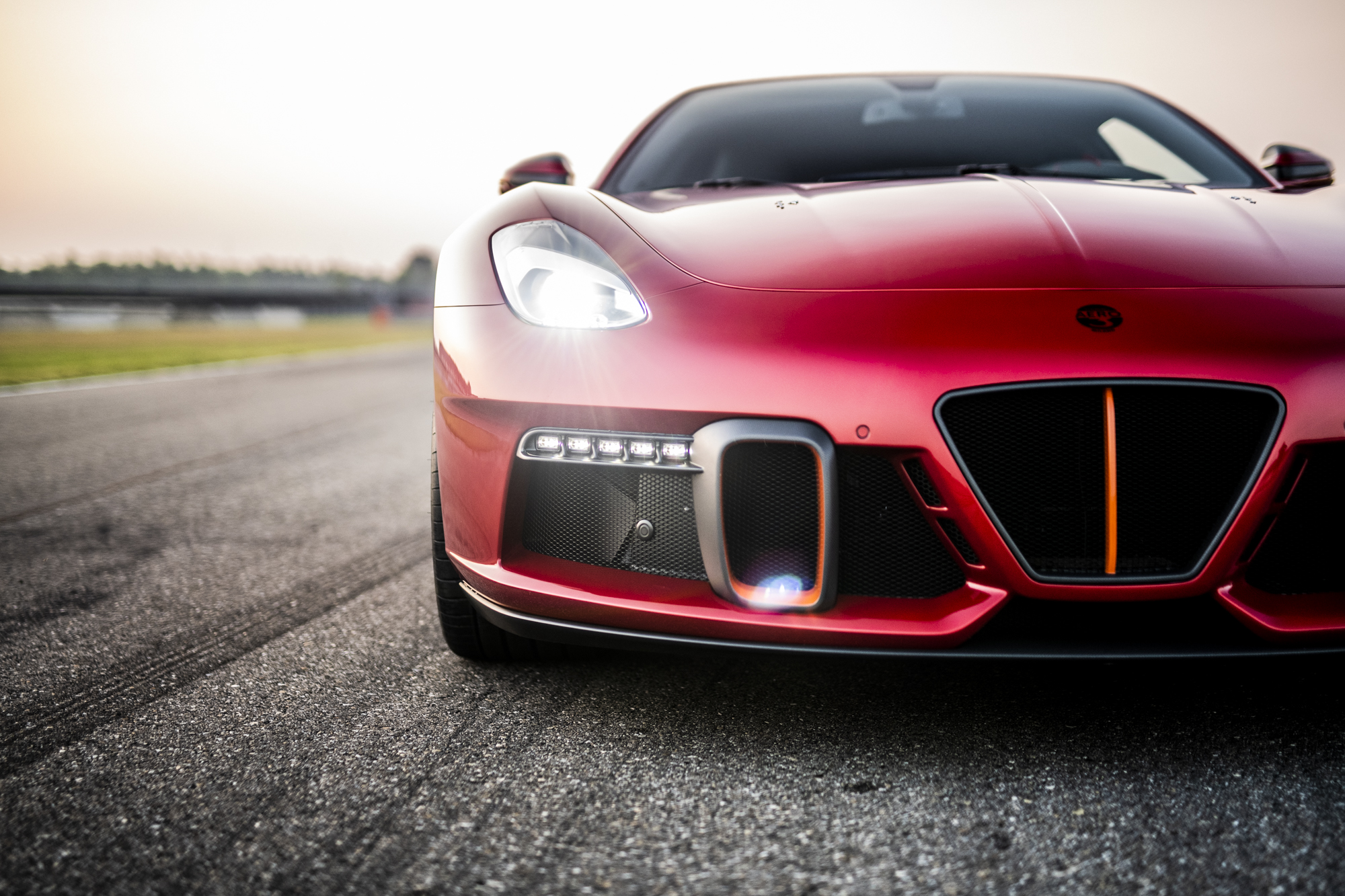 Touring Superleggera's Aero 3 is a retro motorsports homage with ...