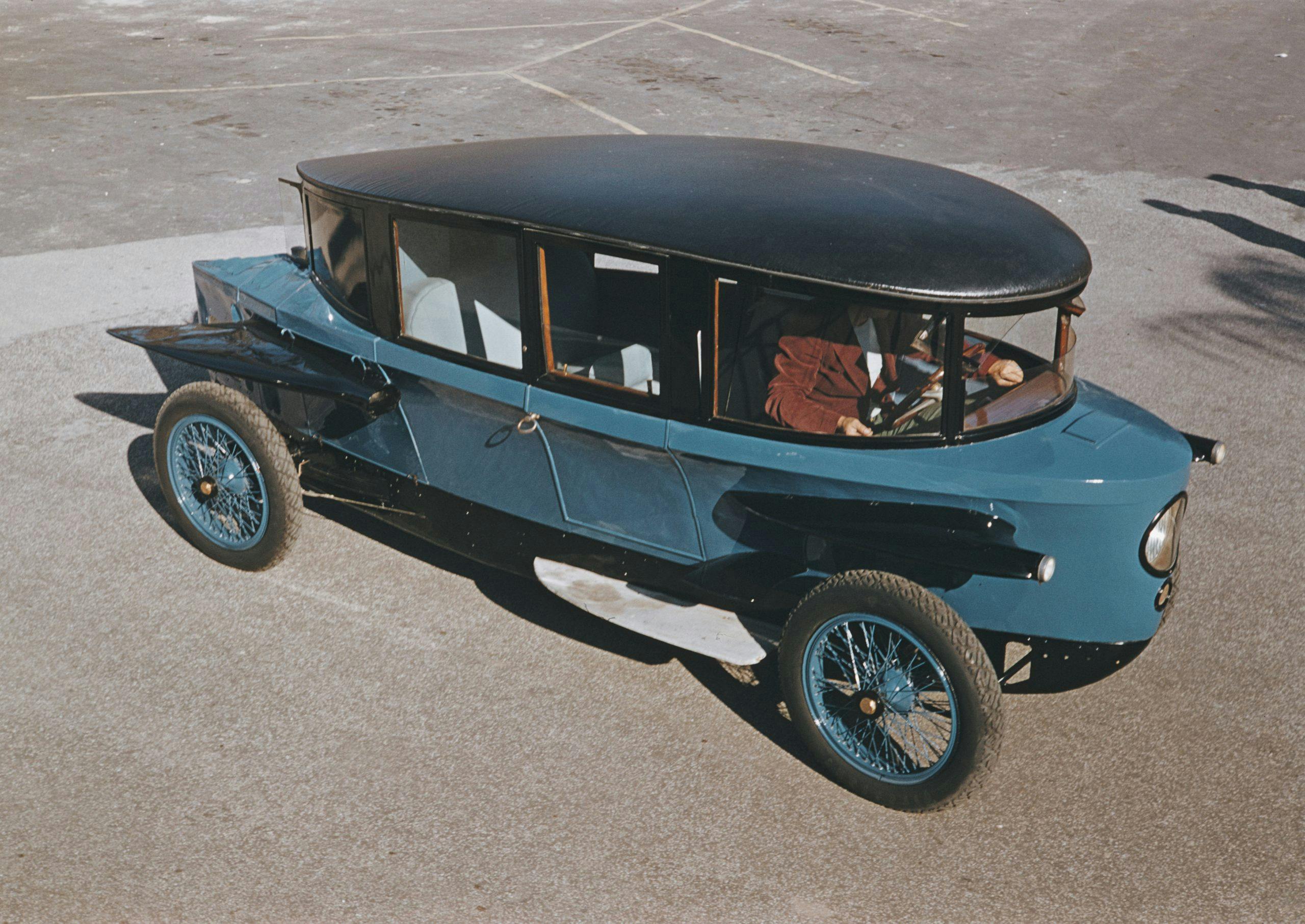 How the 1921 Rumpler Tropfenwagen foreshadowed today’s mid-engine race ...