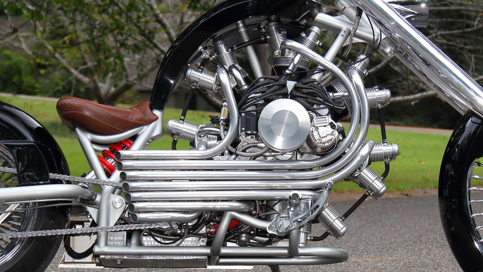 This radial chopper is patently absurd—and it's awesome - Hagerty Media