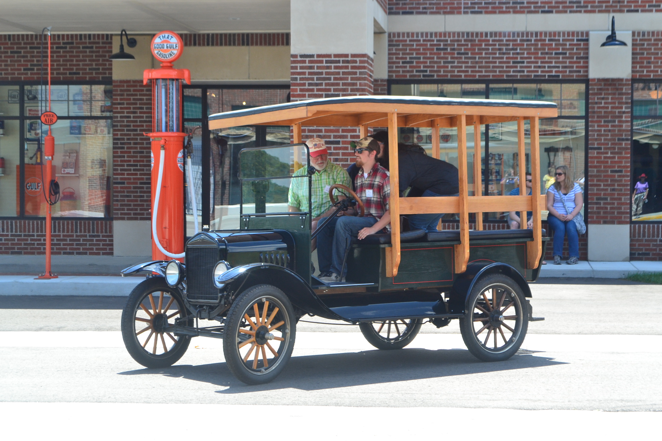 Learn how to drive a Ford Model T at Michigan's Gilmore Museum ...