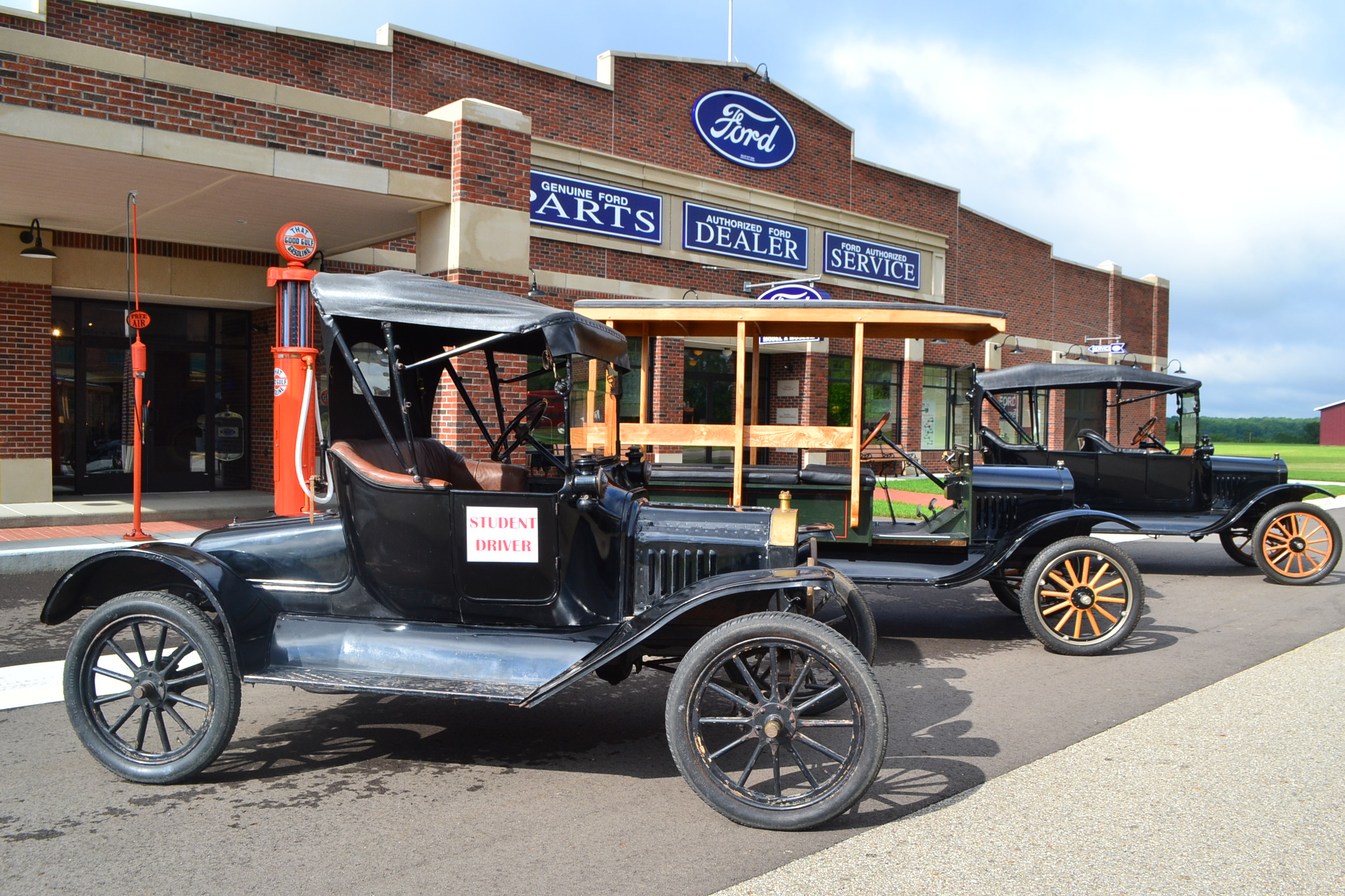 Learn how to drive a Ford Model T at Michigan's Gilmore Museum ...