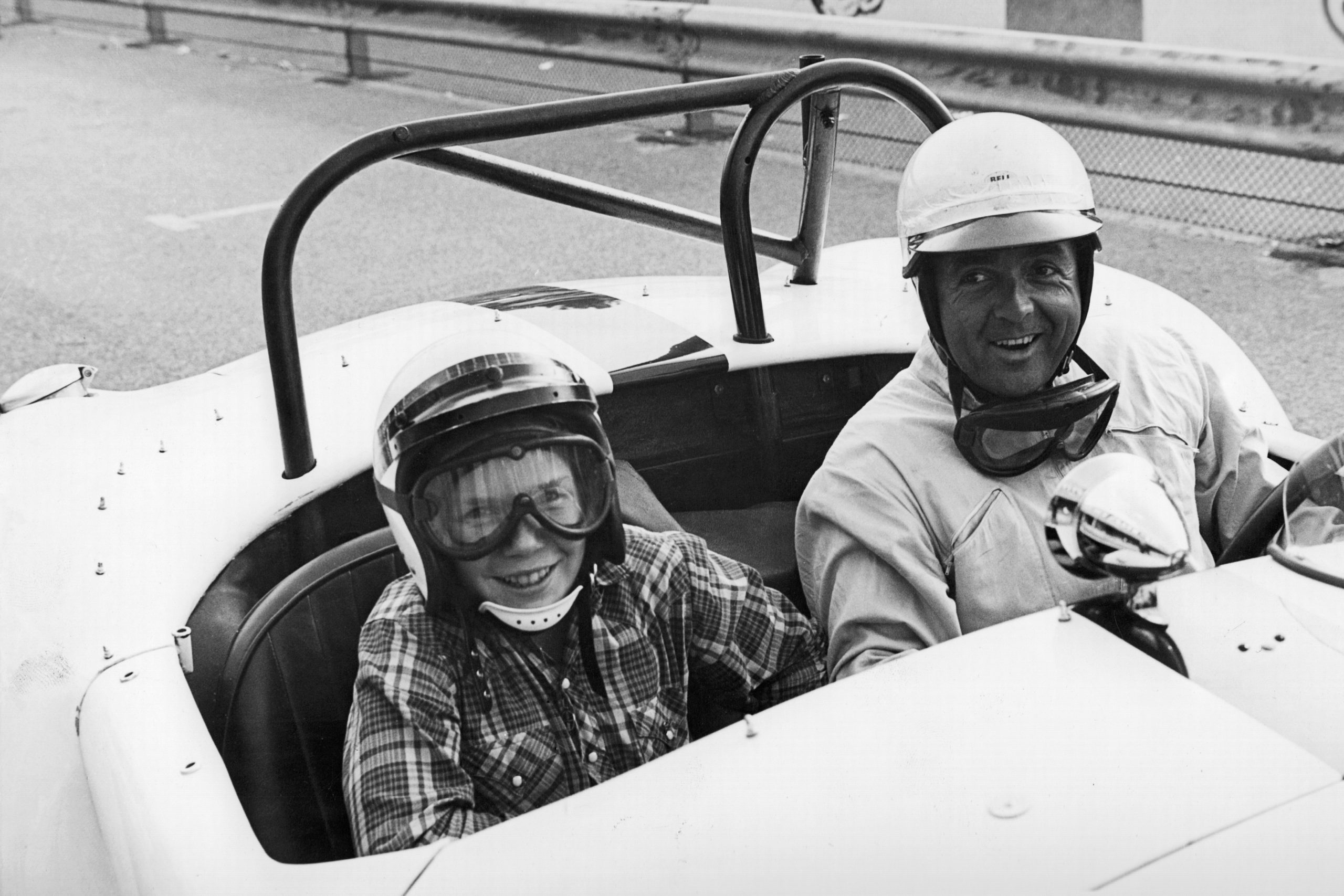 How F1 legend Phil Hill helped father the modern collector car industry ...