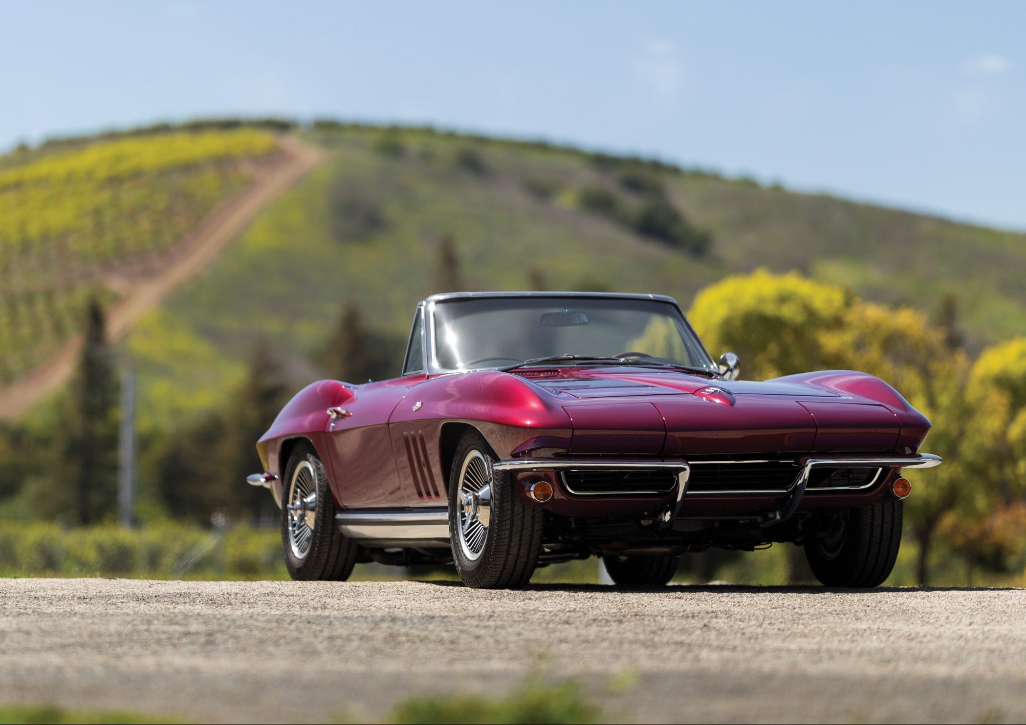 Your handy 1963–67 Chevrolet Corvette (C2) buyer's guide - Hagerty Media