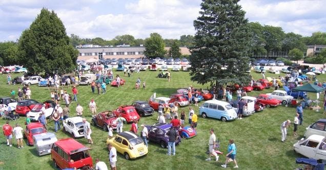 New "bubble car" club celebrates those diminutive rides of the 1950s ...