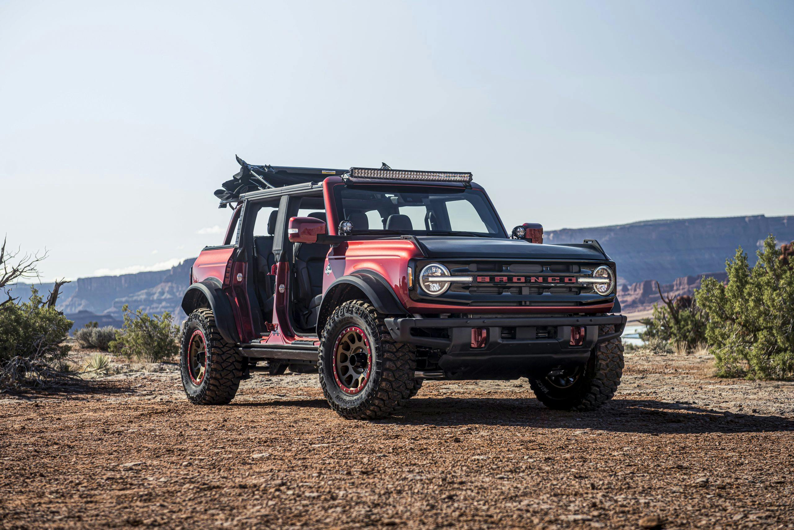Ford cooked up these 4 Moab-ready Broncos for aftermarket obsessives ...