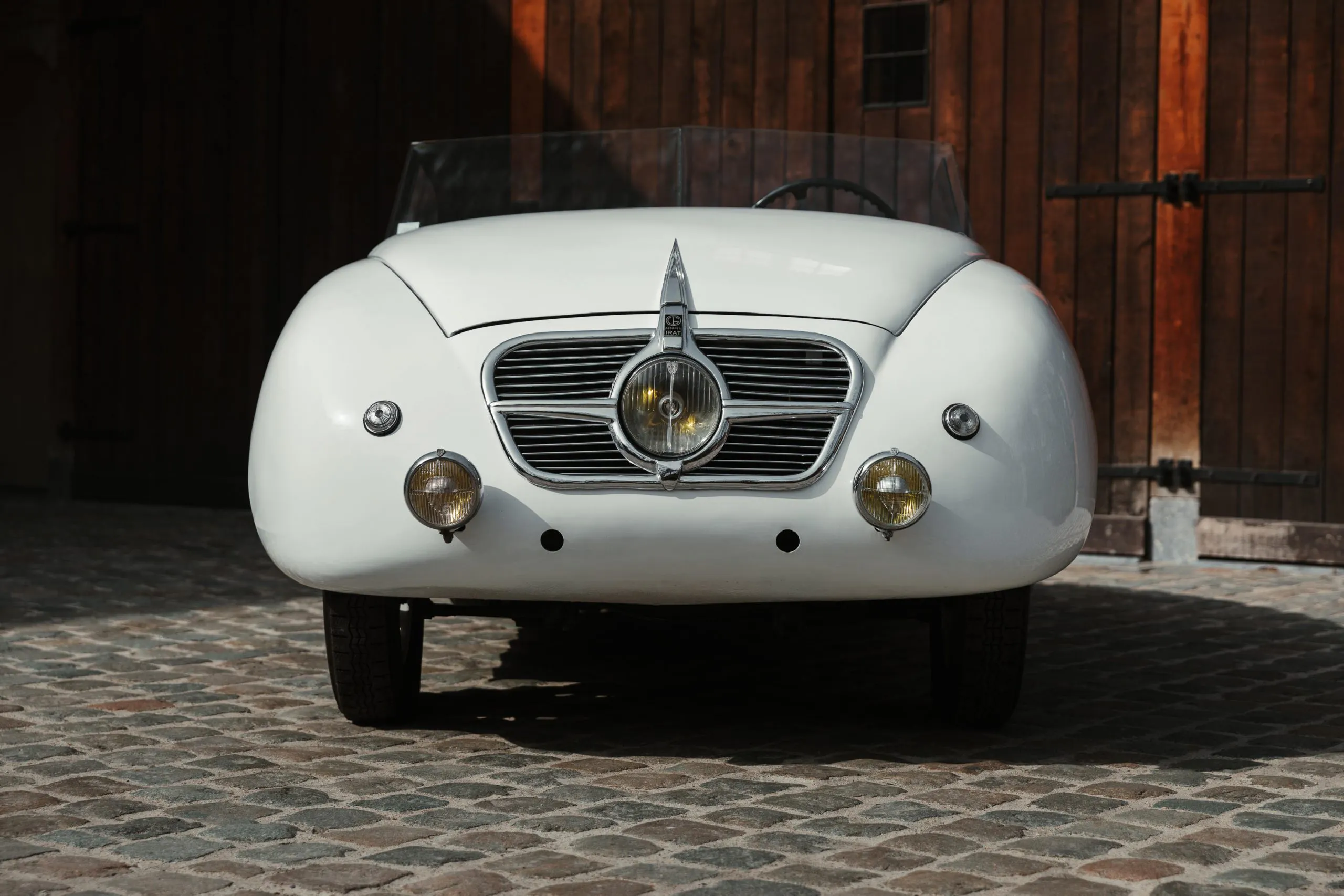 This Georges Irat roadster is a one-eyed French oddball from 1949 ...
