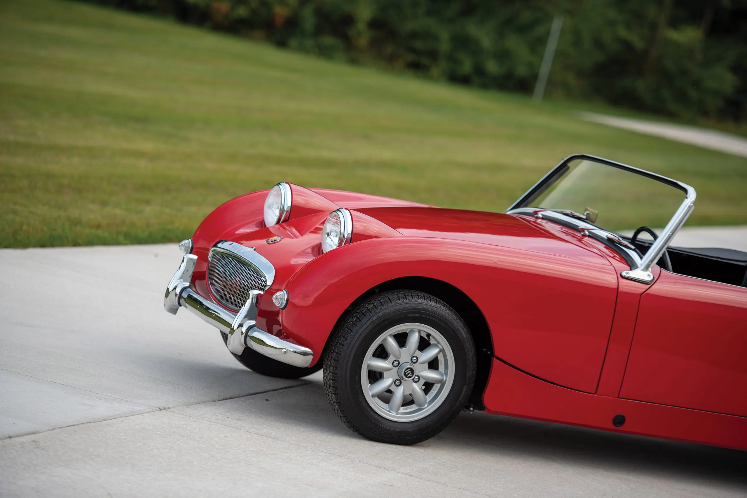 Austin-Healey’s Sprite is bugeyed, brilliant, and very much within ...