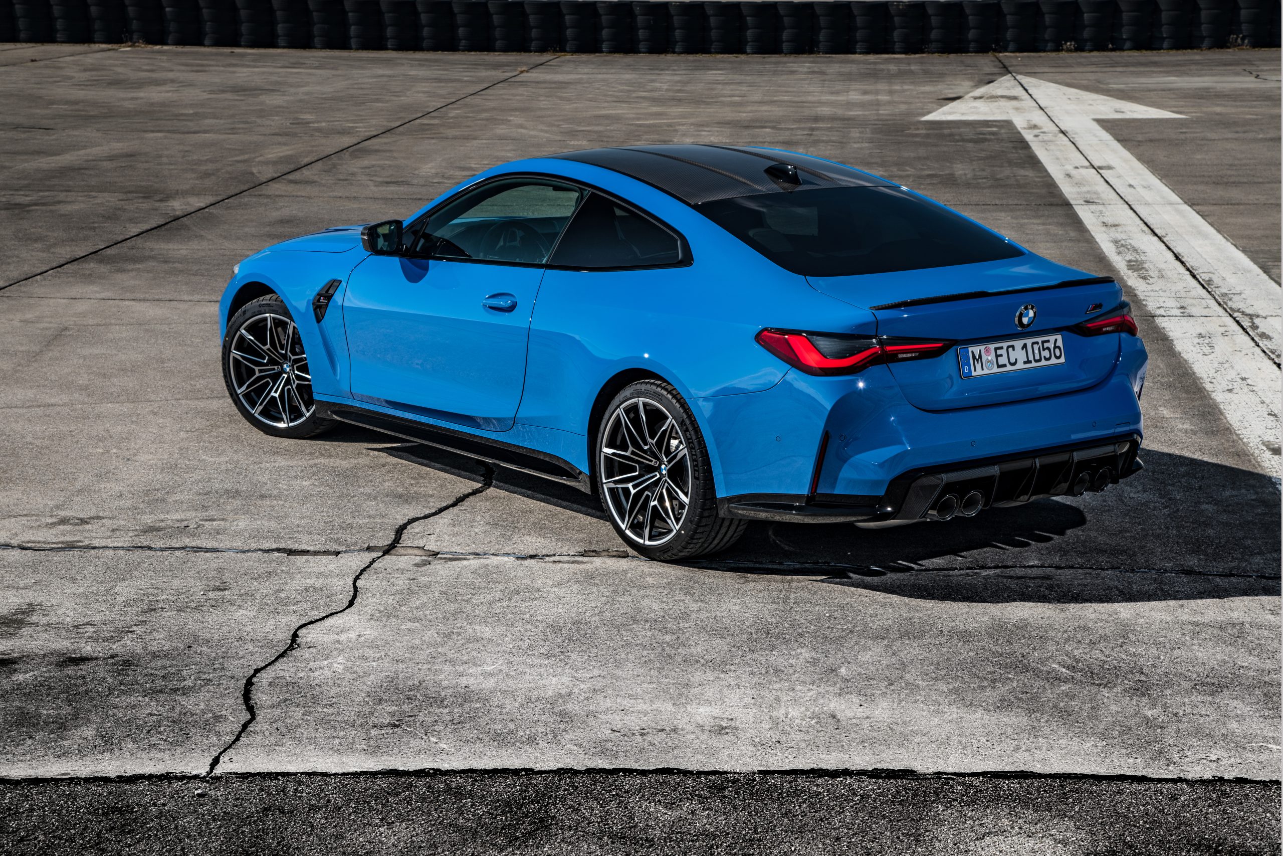 BMW's first-ever AWD M3/M4 arrive late summer at a $4100 premium ...