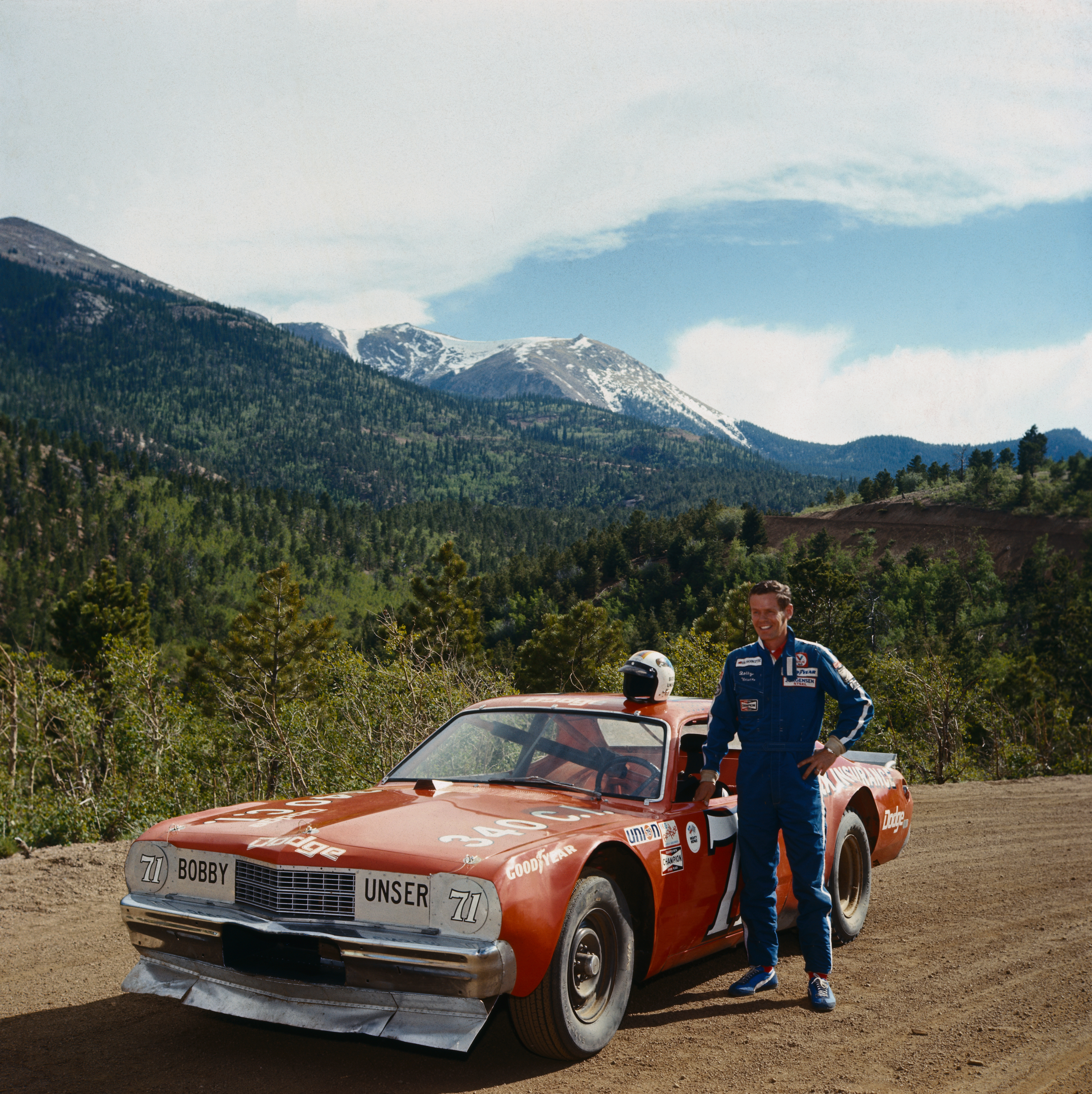 Bobby Unser, Indy and Pikes Peak racing legend, dies at 87 - Hagerty Media