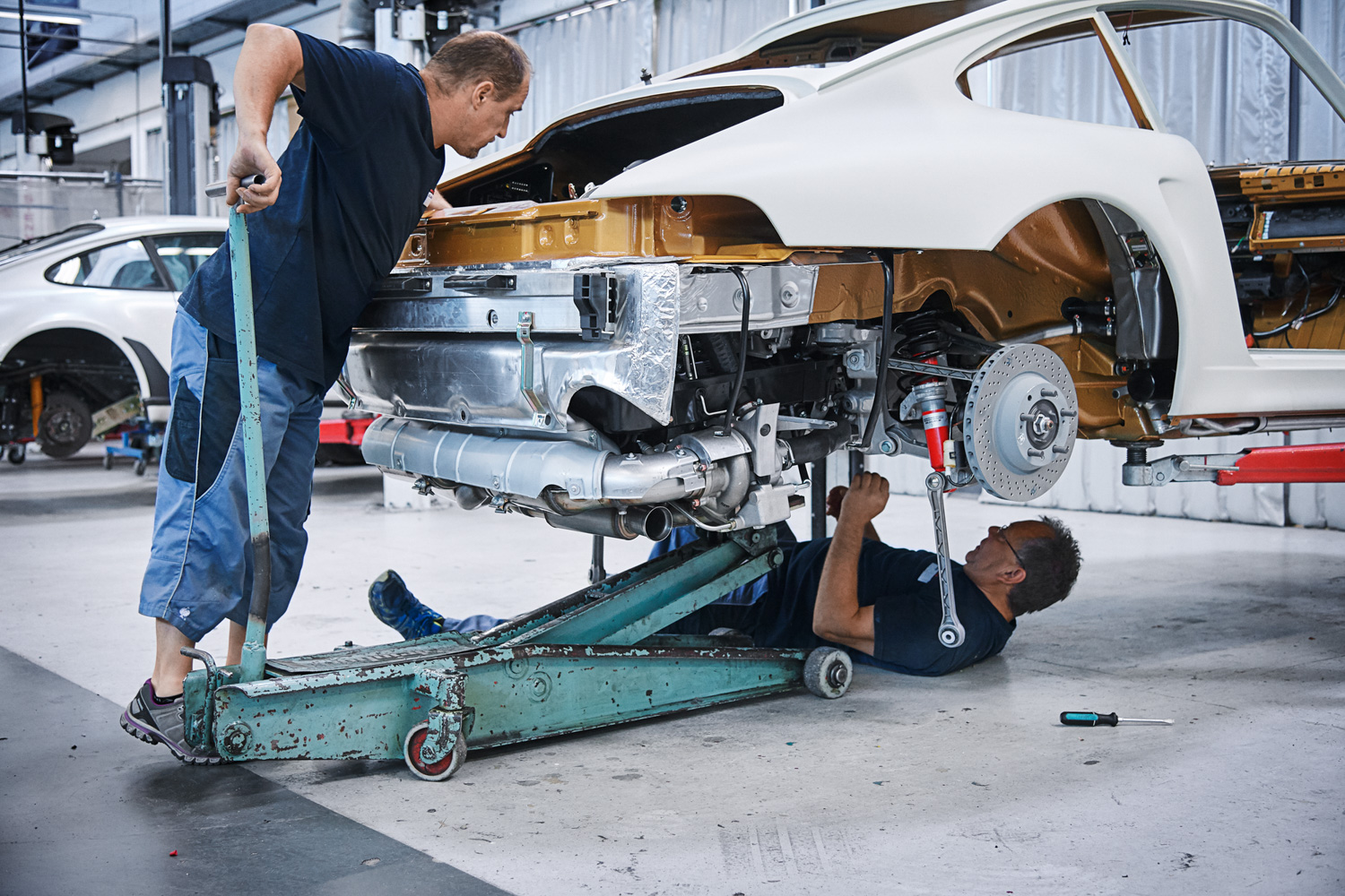 Porsche expands Exclusive and Classic programs, adds "One-Off ...