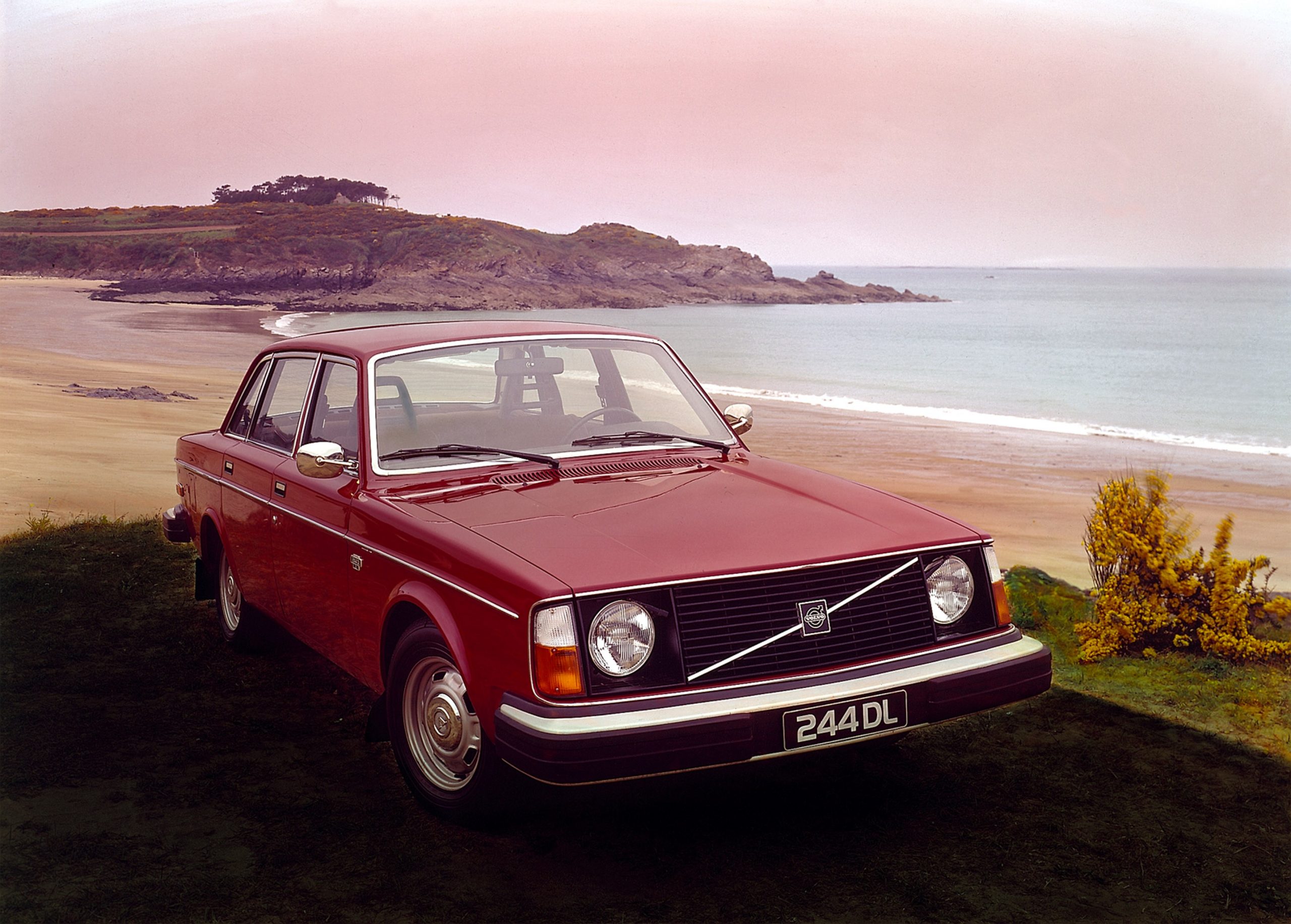 Your handy 1975–93 Volvo 240 buyer’s guide - Hagerty Media