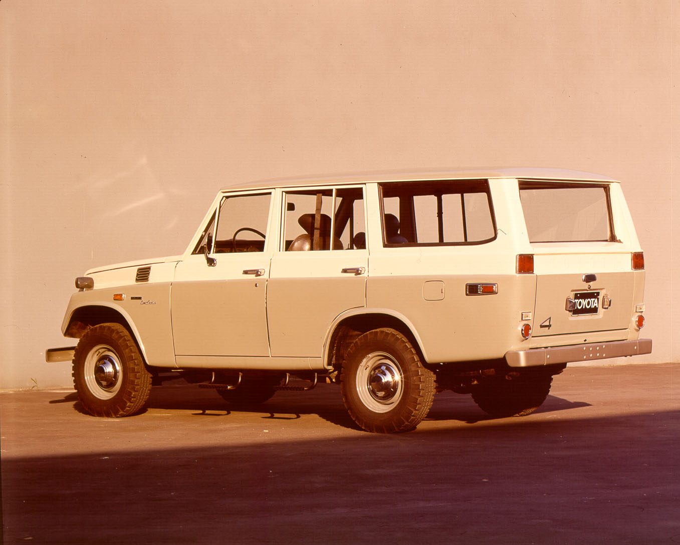 Your handy 1967–80 Toyota FJ55 buyer’s guide - Hagerty Media