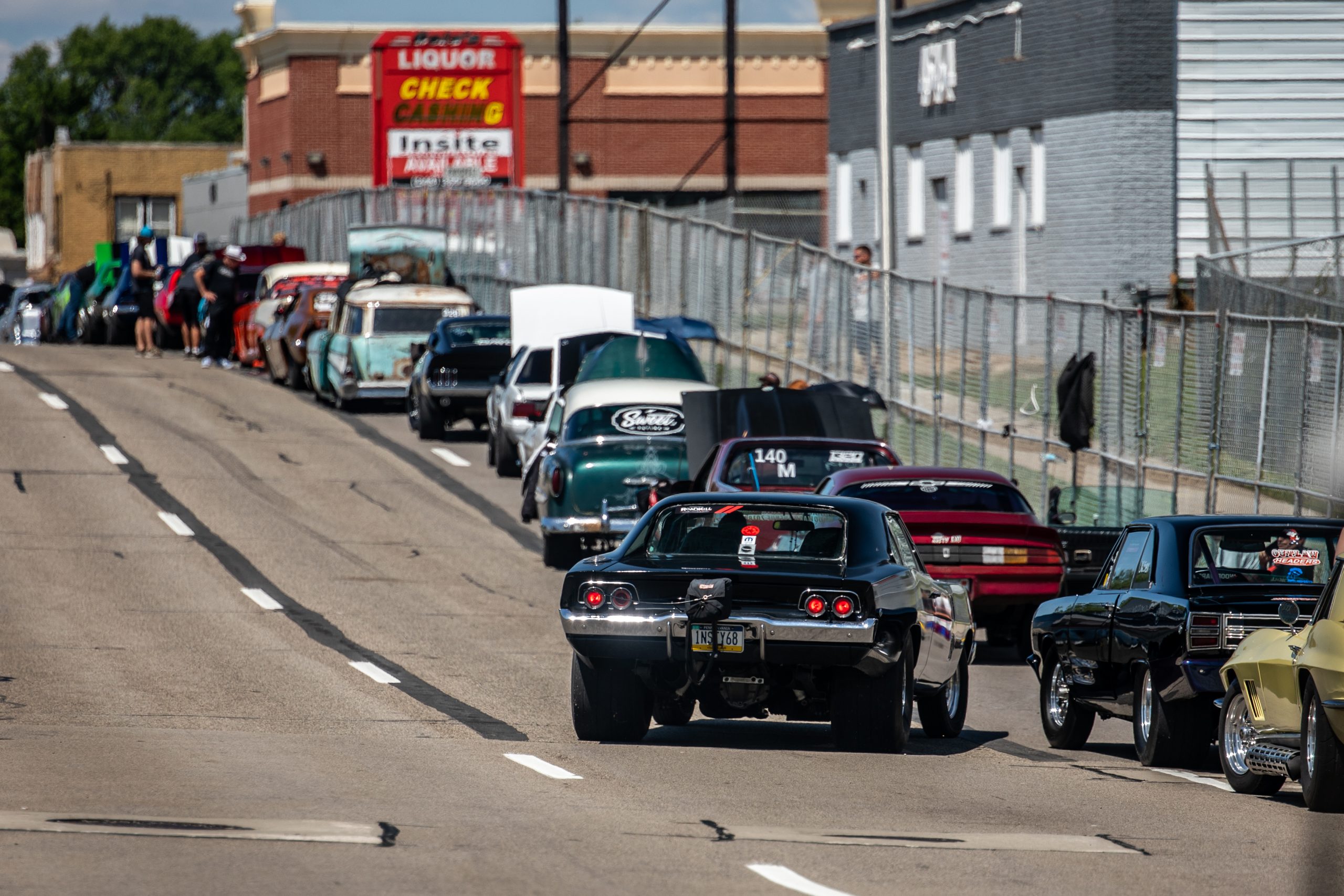 Roadkill Nights 2021: Detroit's drag-racing heart is pumping strong ...