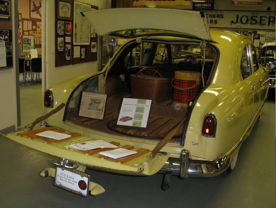 Kaiser-Frazer's mid-century family cars were true "convertibles ...