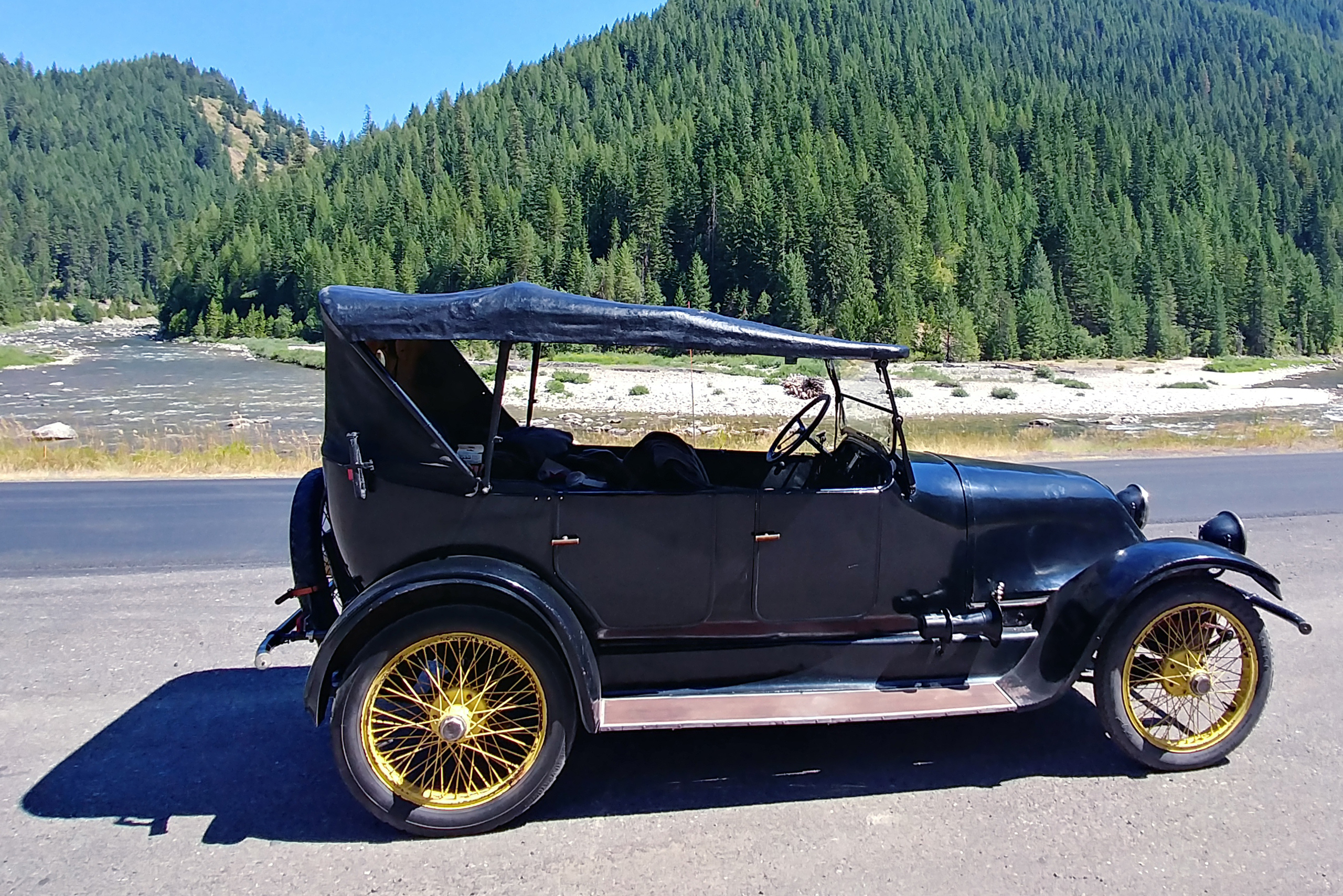 Driving 9300 miles across America in my grandfather's 1919 Franklin ...