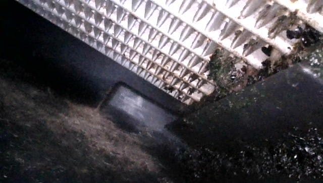 Final chapter of the disgusting, mouse-infested truck: The heater box ...