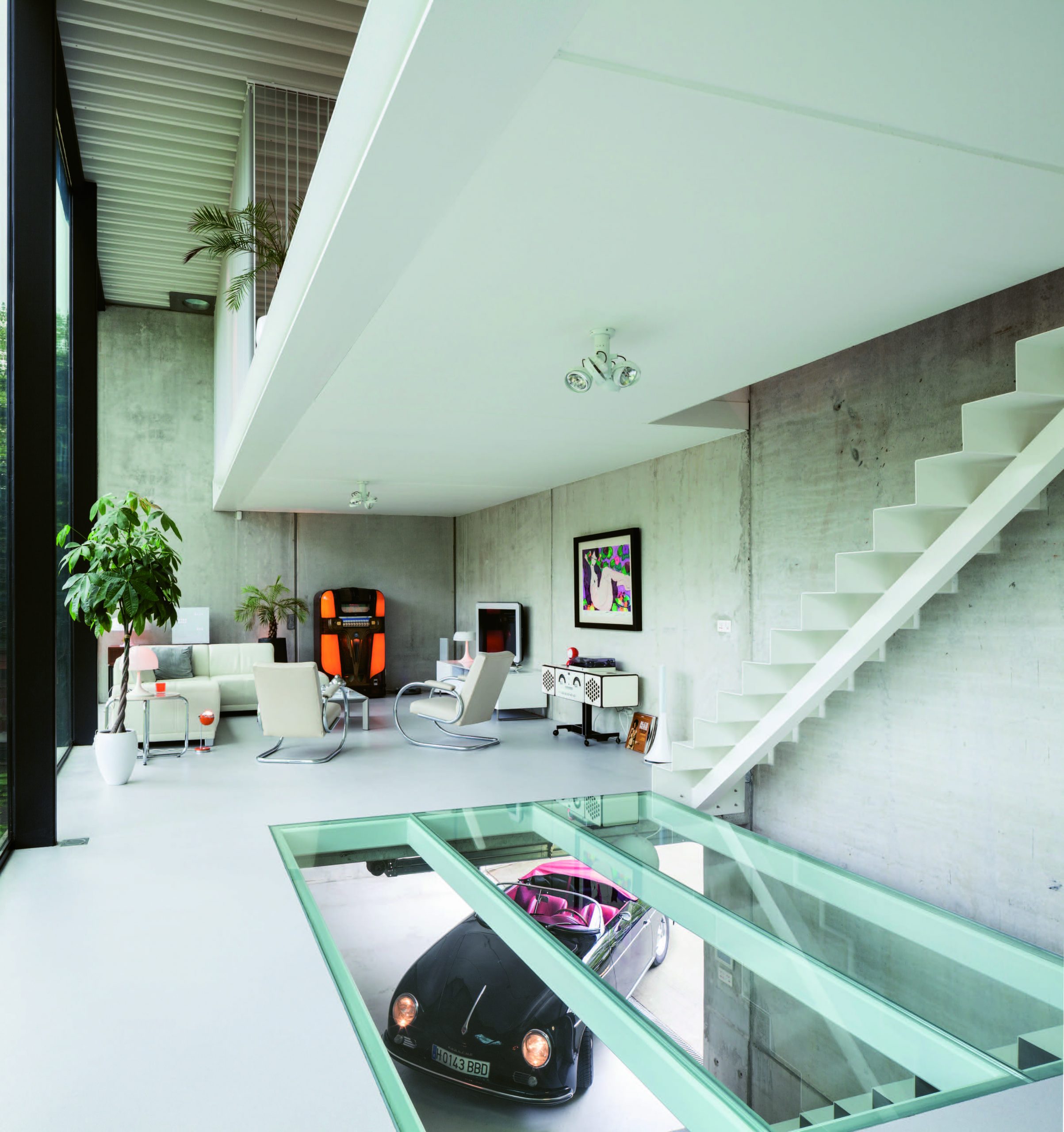 The intersection of cars and architecture is where we'd love to live ...