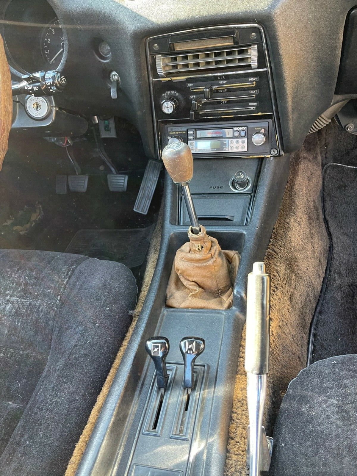 Garage-find Datsun 240Z looks like a complete project - Hagerty Media