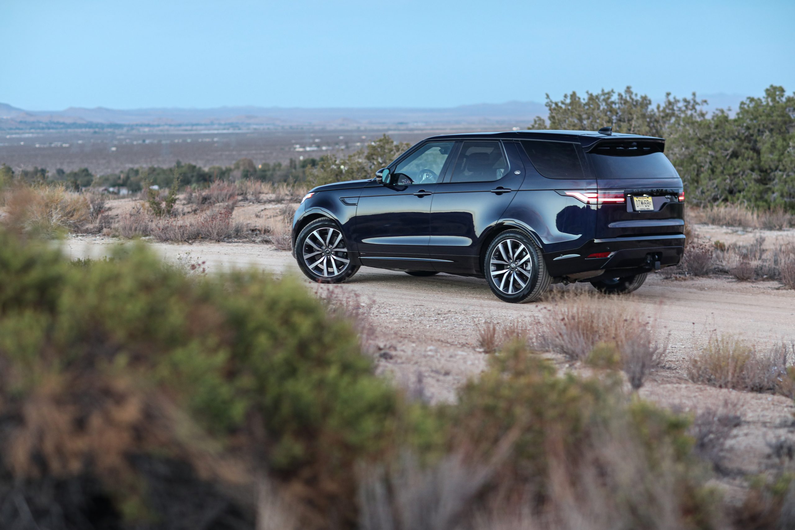 Review: 2021 Land Rover Discovery R-Dynamic S - Hagerty Media