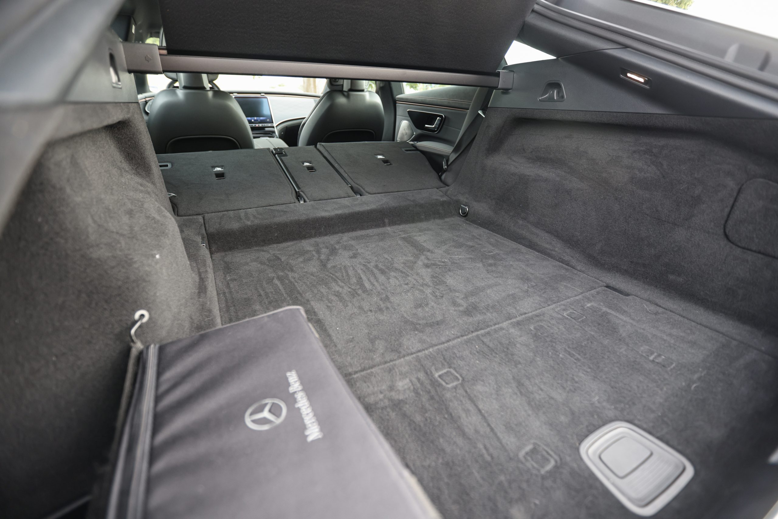 Review: 2022 Mercedes-Benz EQS 450+ - Hagerty Media