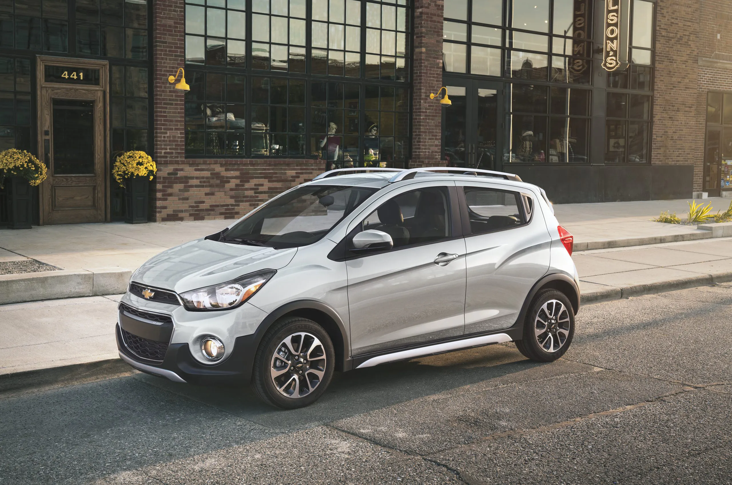 Vellum Venom Vignette: Is two-tone paint coming back? - Hagerty Media
