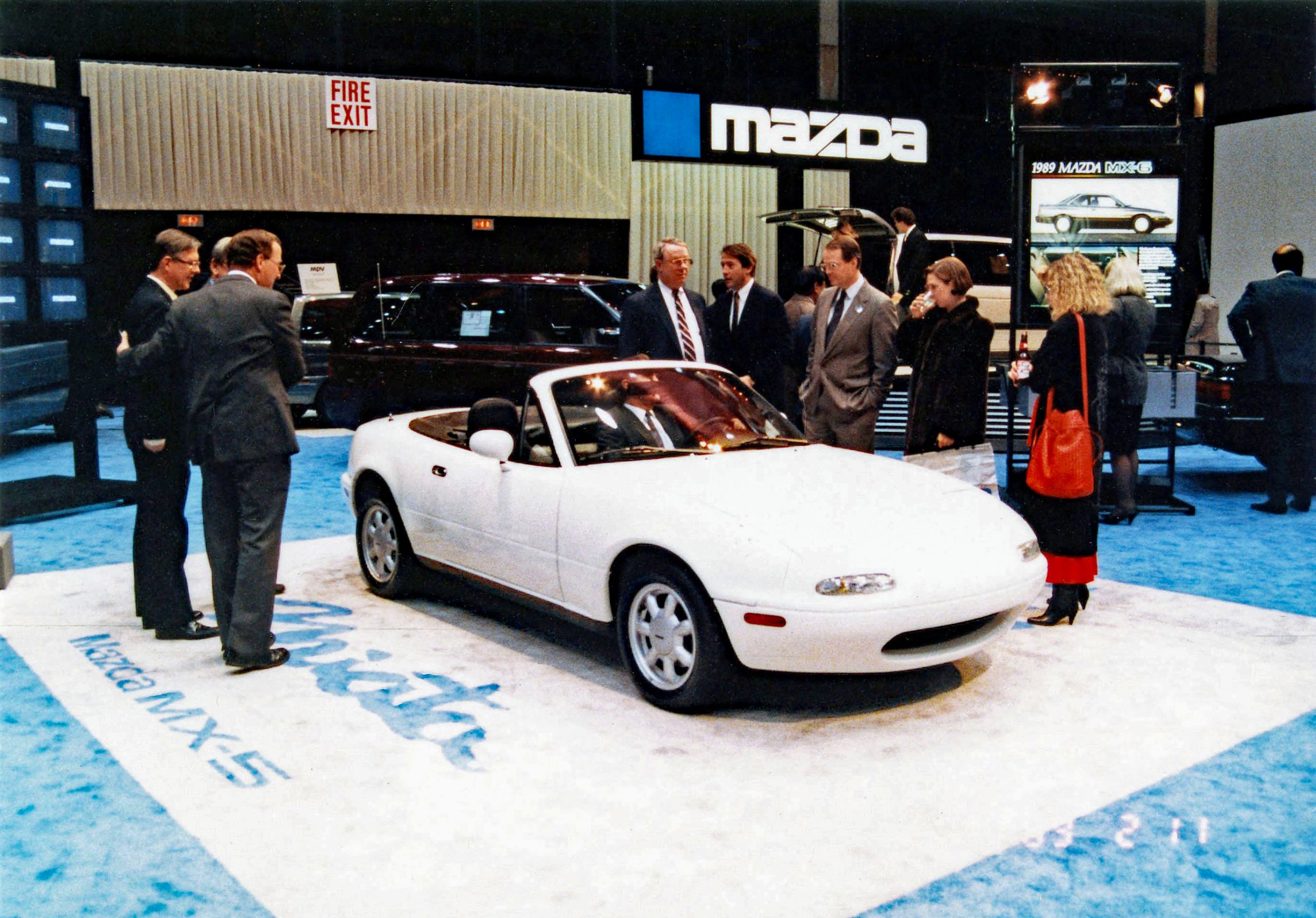 On This Day: The OG Miata kicks off ’90s roadster craze - Hagerty Media