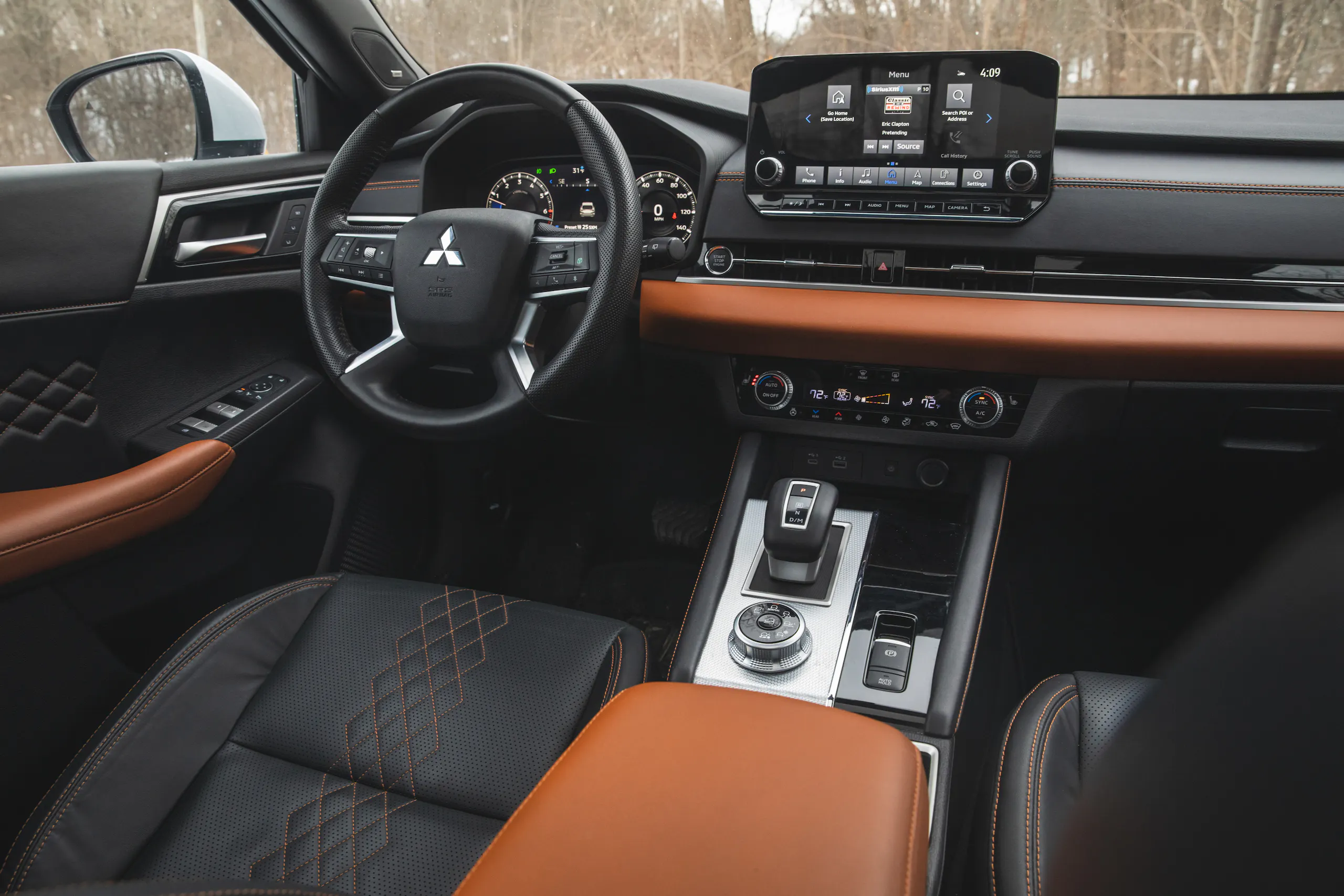 2022 Mitsubishi Outlander SEL 2.5 S-AWC - Hagerty Media