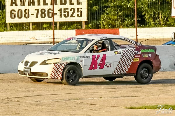 High School Racing Association puts Wisconsin teens in stock cars ...