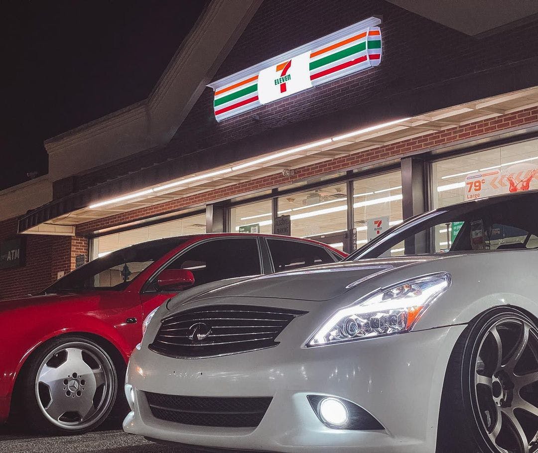 7-Eleven is giving away this snack-tastic "Model 711" Mustang - Hagerty ...